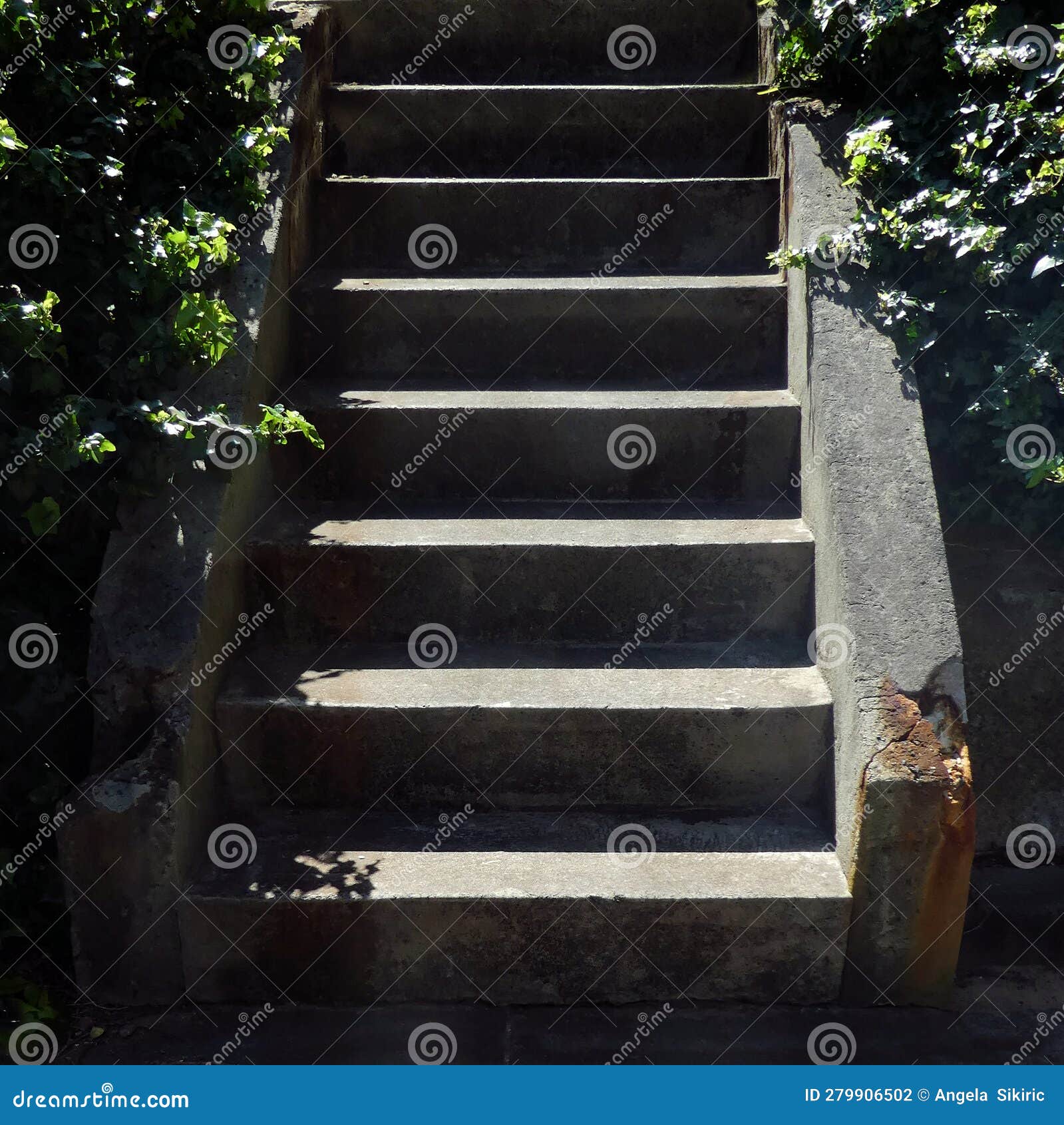 Old Concrete Steps Outdoors in Garden Stock Photo - Image of view ...