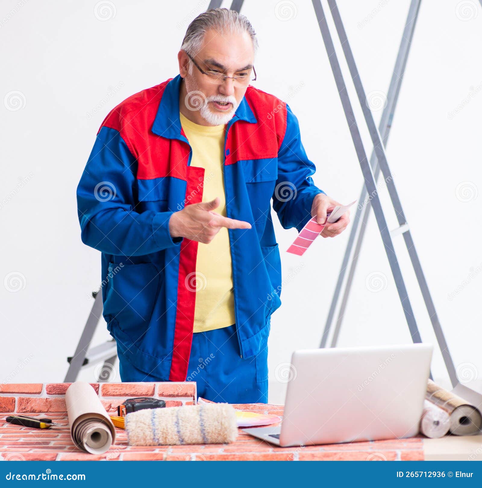 Old Contractor Doing Renovation at Home Stock Photo - Image of choice ...