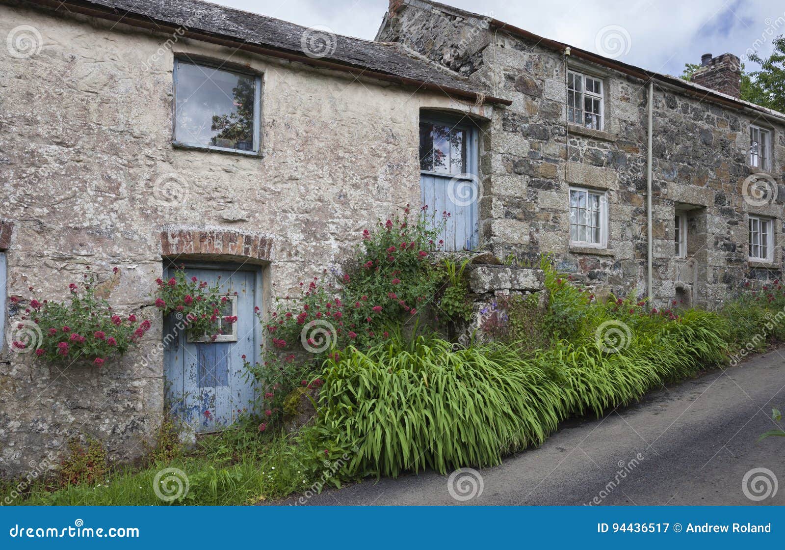 Old Cornish Farmhouse, Cornwall, England Stock Image - Image of lizard ...