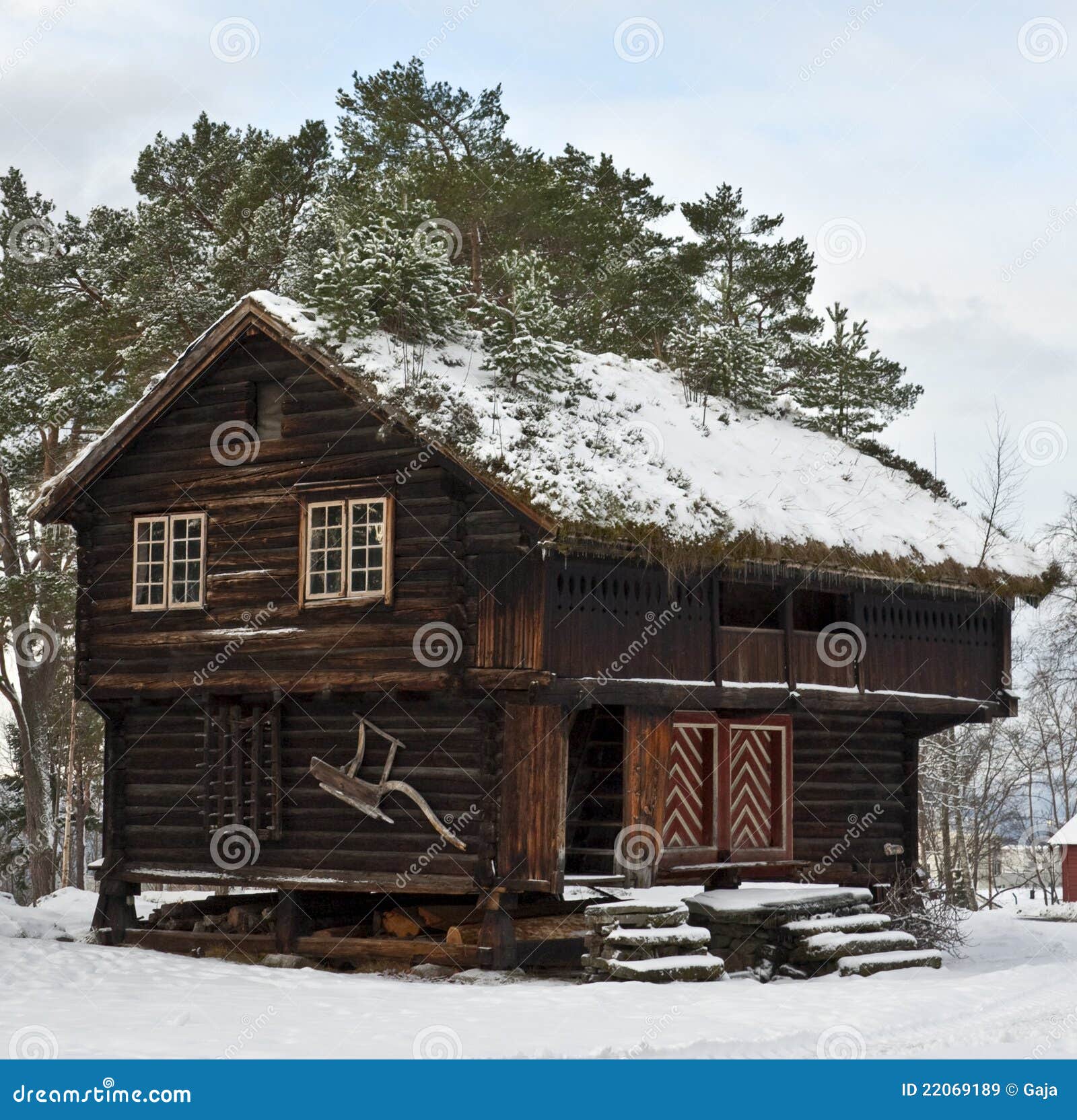 Old cottage stock image. Image of outdoors, building - 22069189