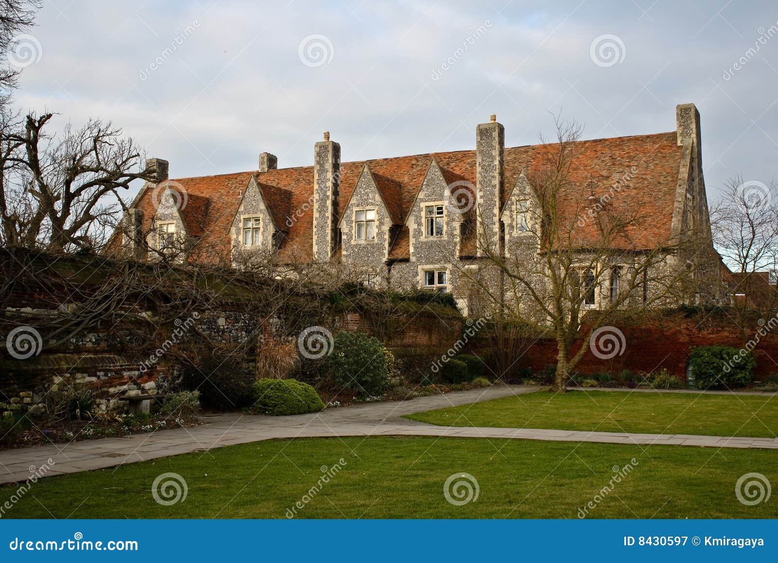 Old country house stock image. Image of enduring, green - 8430597