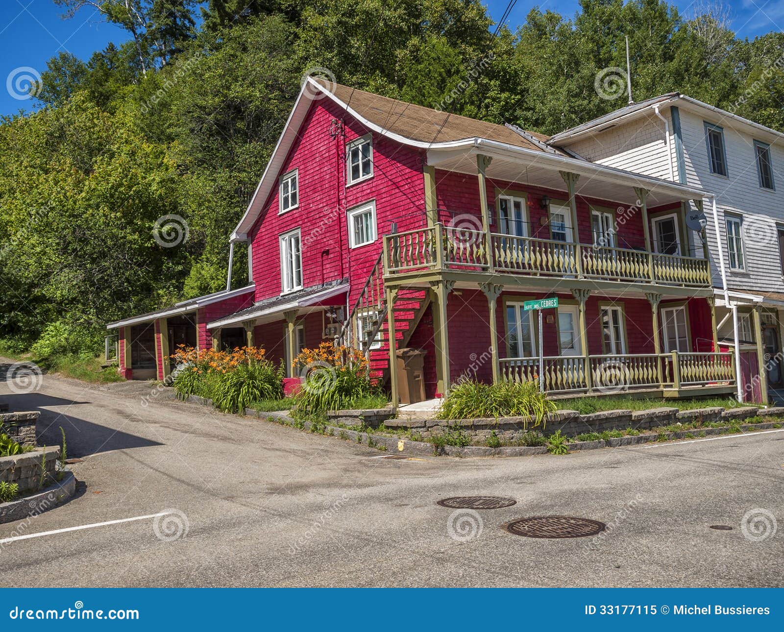 Old Country house stock image. Image of roof, wall, residential - 33177115