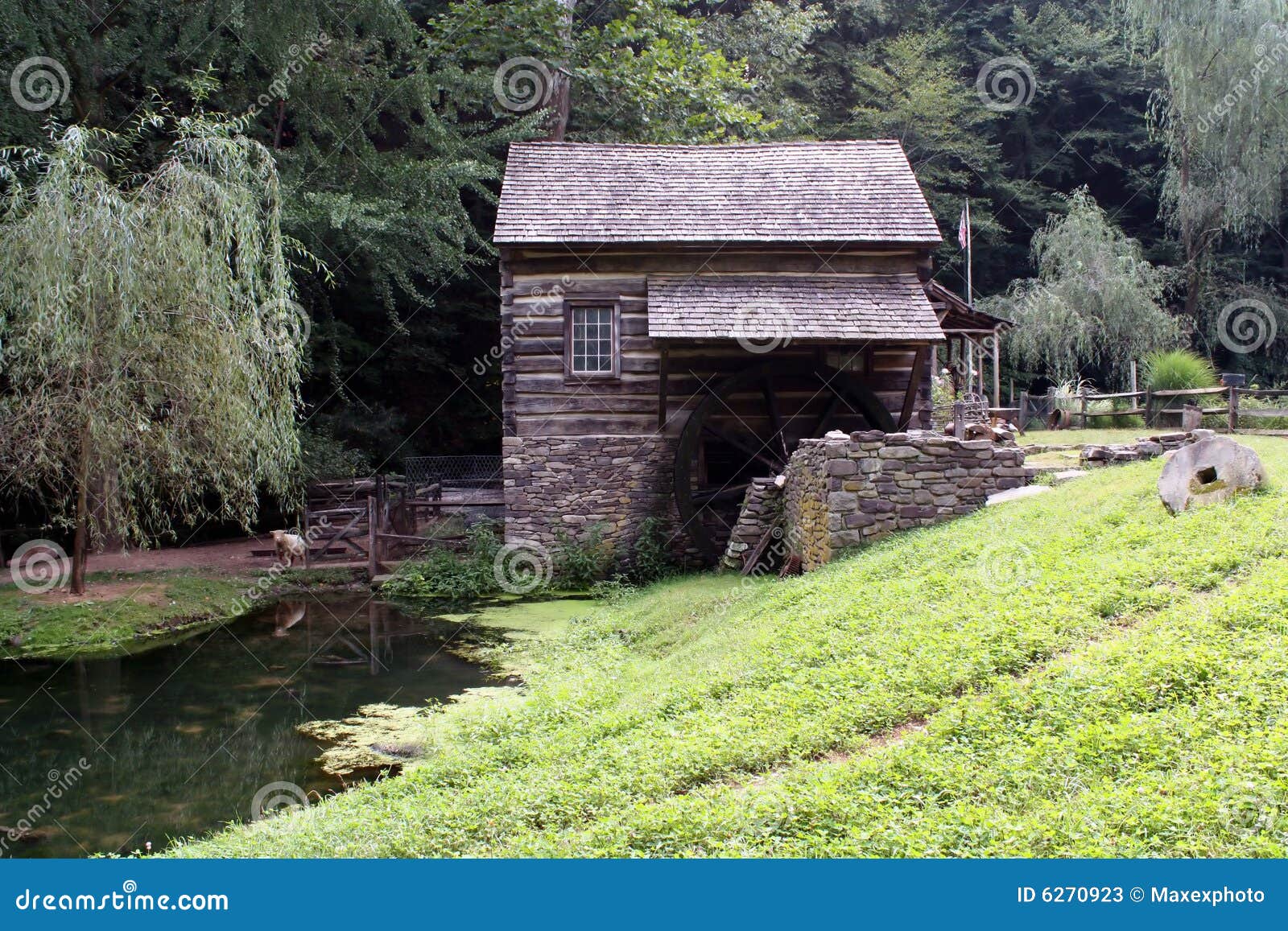 Old Country Mill stock image. Image of rural, antique - 6270923