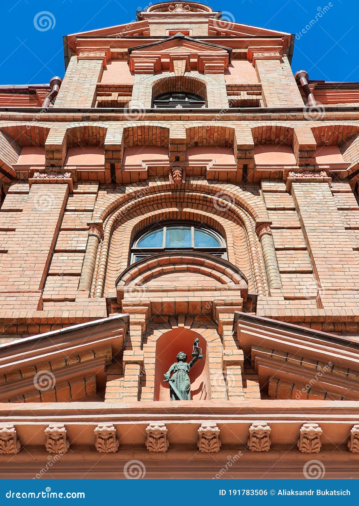 Old Courthouse with Red Brick with Statue Stock Photo - Image of solid ...