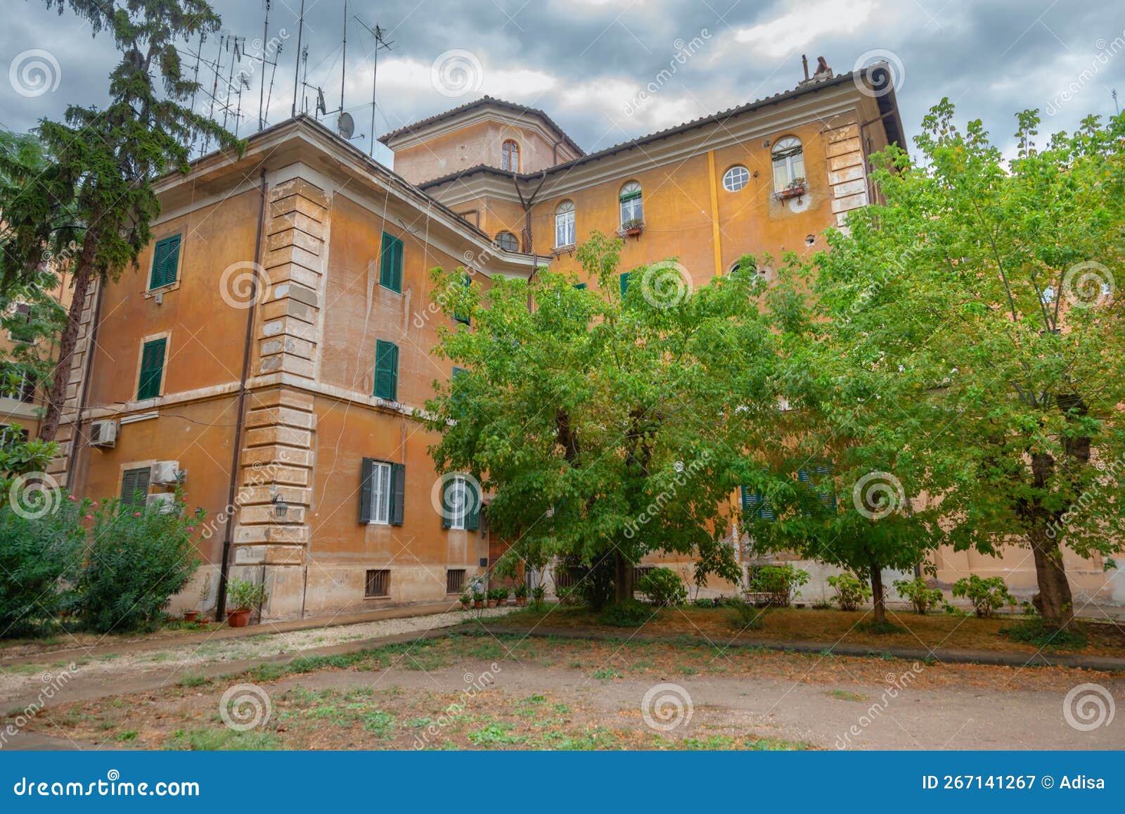 Old courtyard in Rome stock image. Image of cosy, home - 267141267