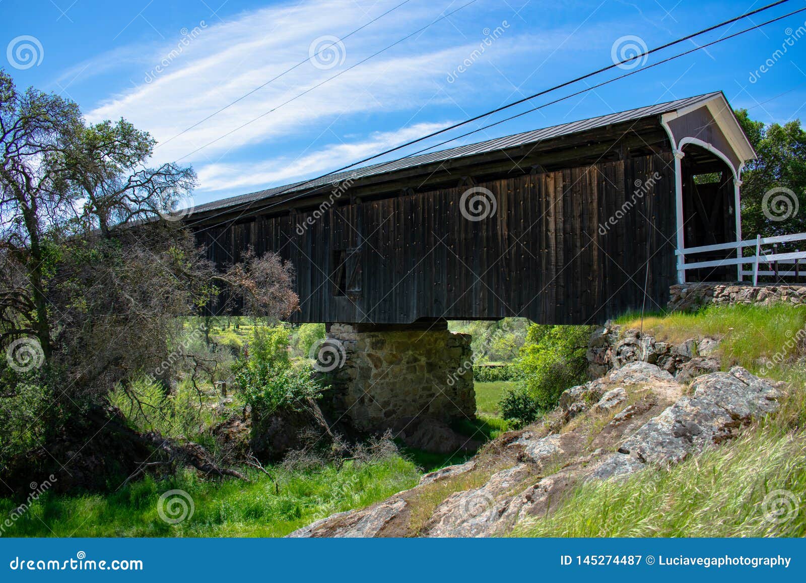 Old Covered Bridge at Knights Ferry Stock Image - Image of outdoors ...