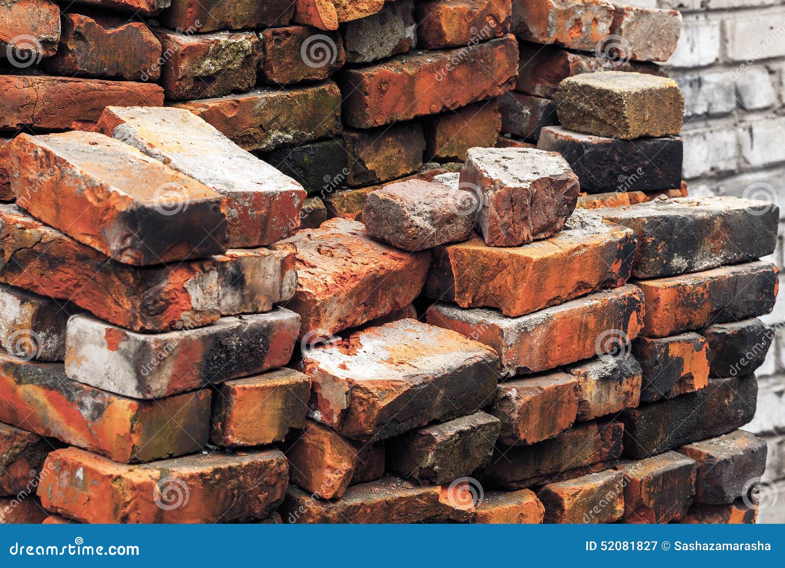 Old Cracked Red Bricks Pile Stacks Stock Photos - Free & Royalty-Free ...