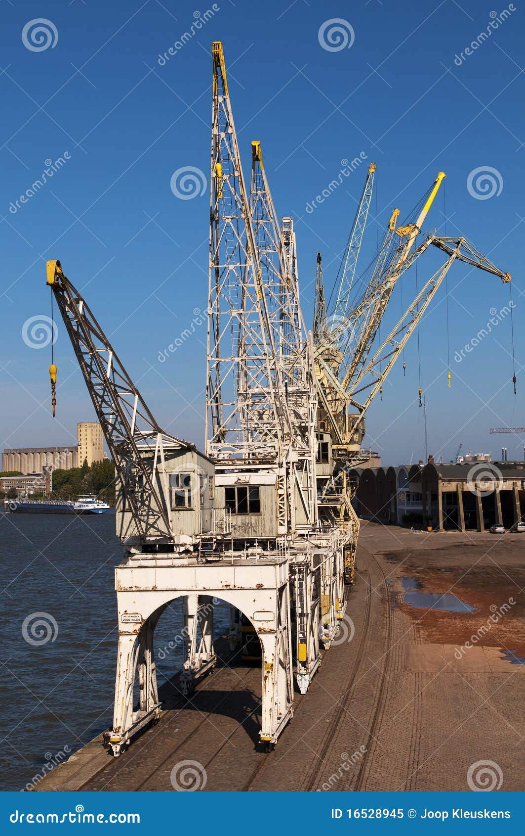 Old cranes stock image. Image of industrial, scrap, site - 16528945
