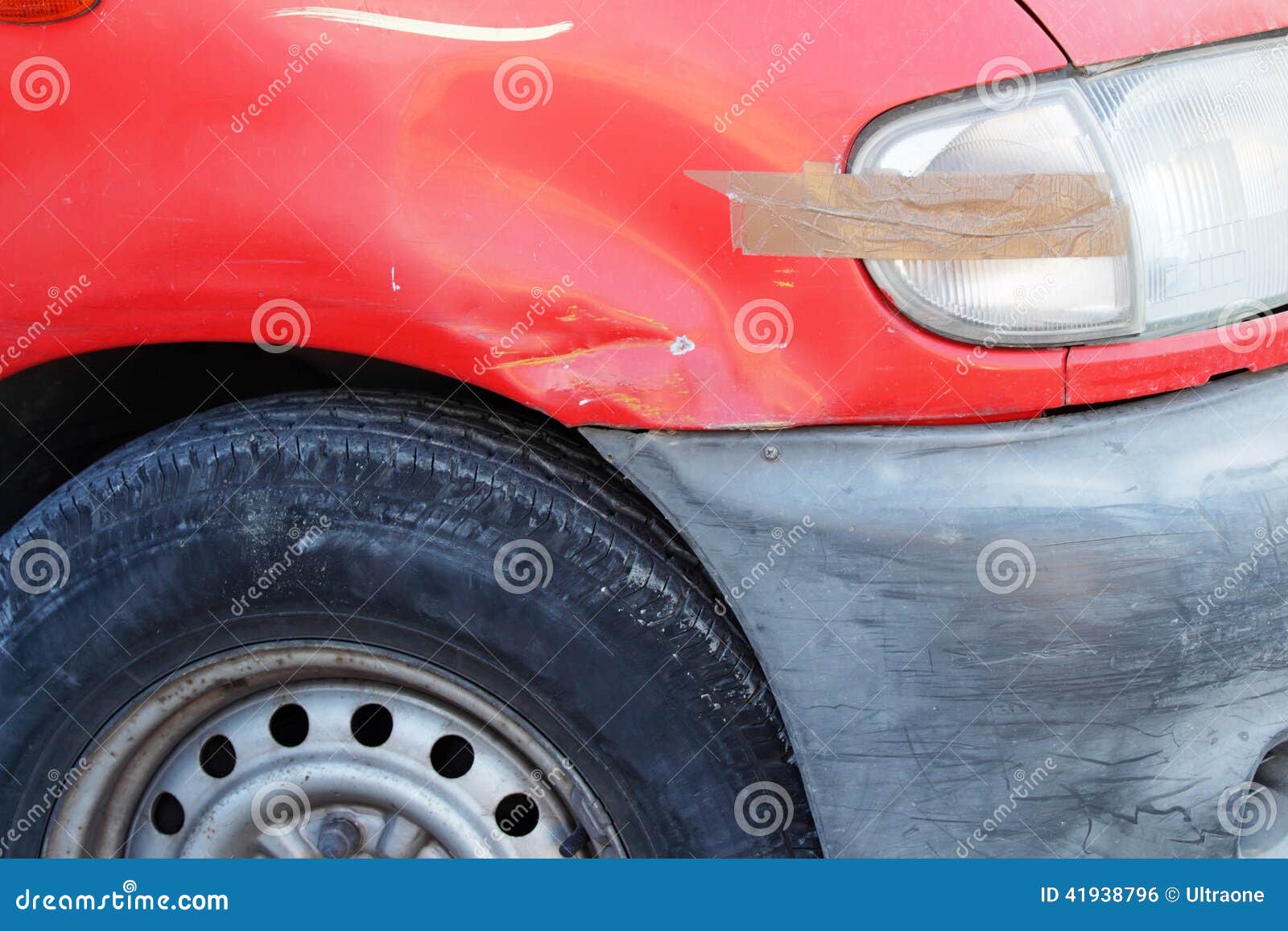 Old damaged car stock photo. Image of wrecked, broken - 41938796