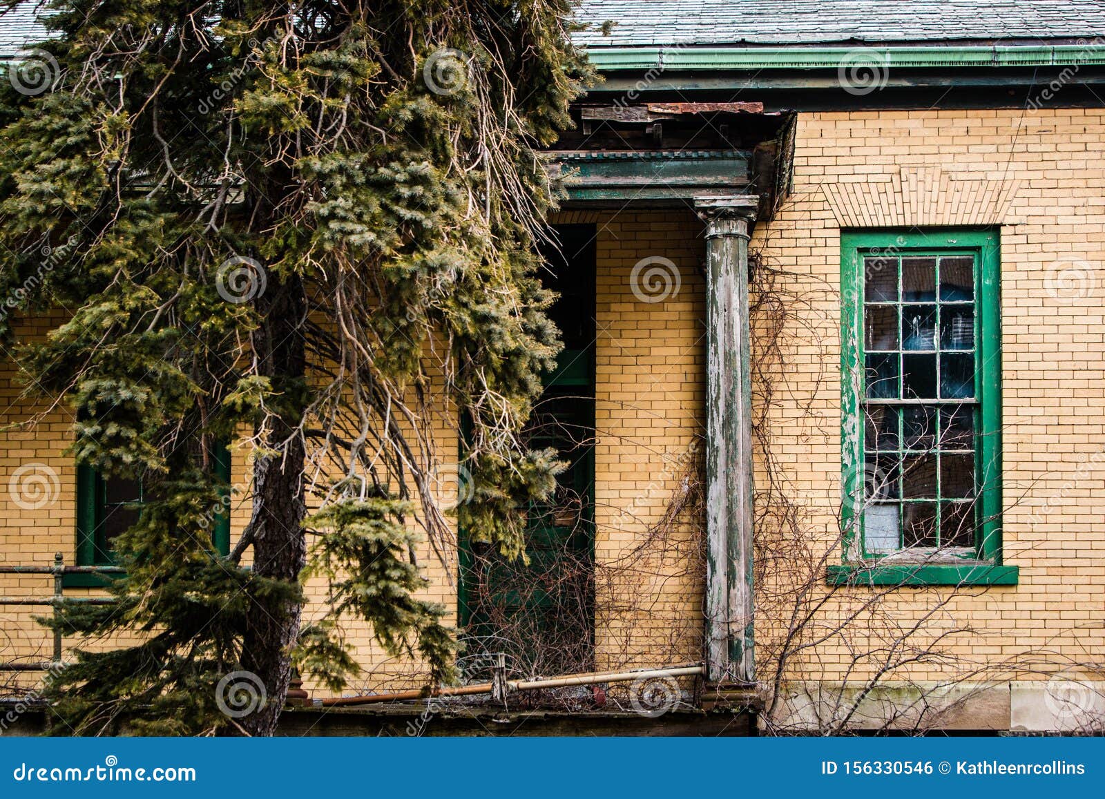 Old Decaying Brick Building Stock Photo - Image of guard, desolate ...