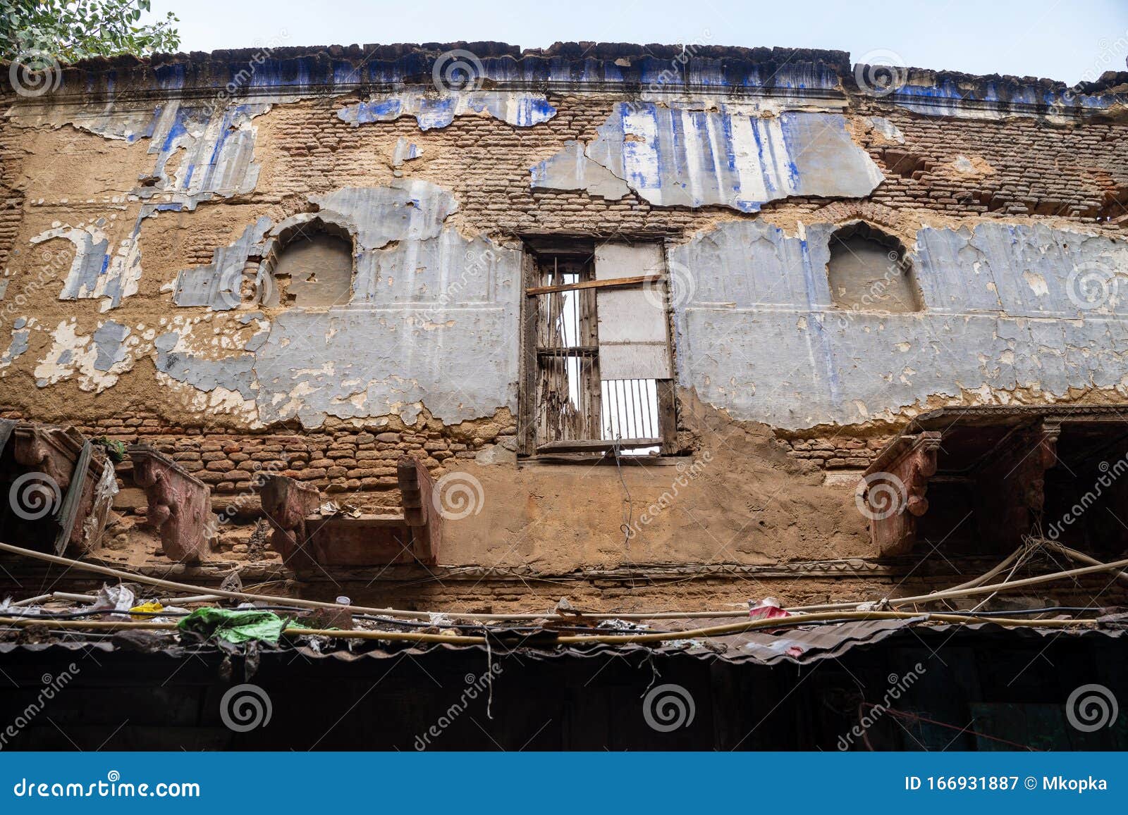 Old Decrepit Abandoned Building in Old Delhi India Editorial ...