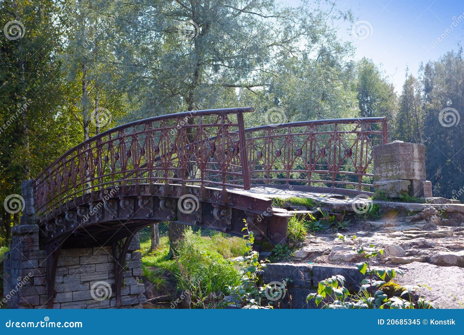 The Old Destroyed Bridge in Park Stock Image - Image of meadow, outdoor ...