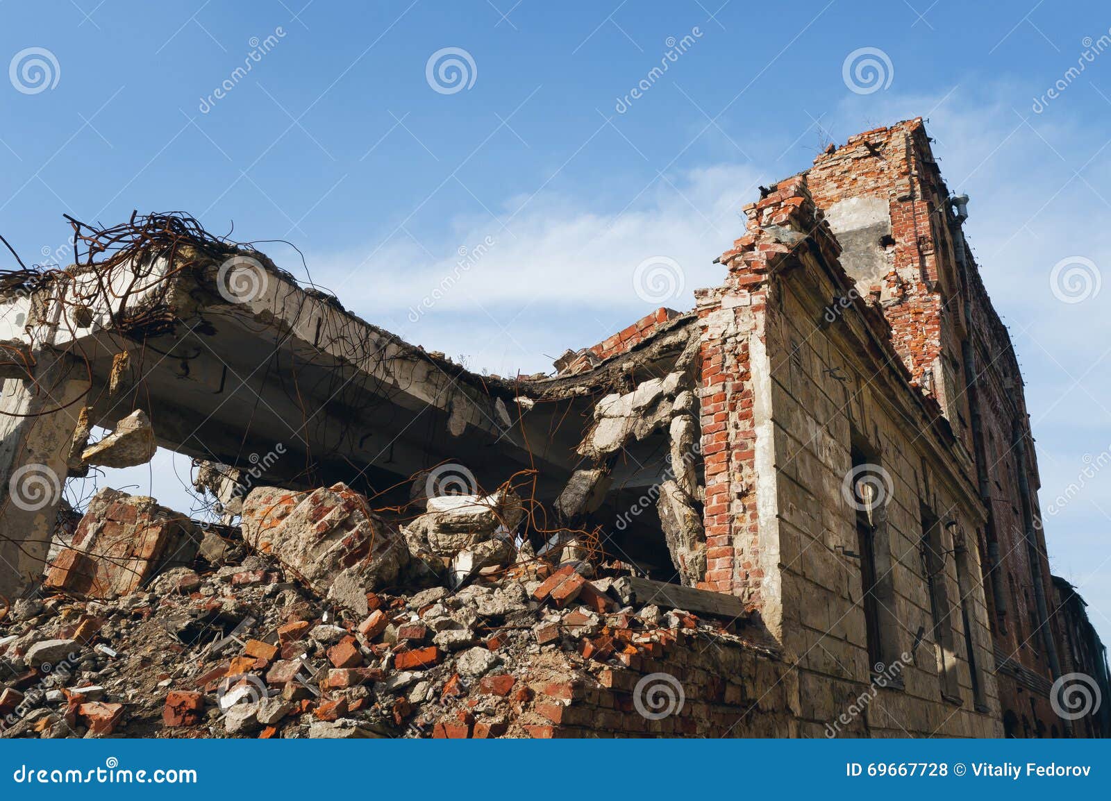 Old destroyed building stock photo. Image of wreck, destruction - 69667728
