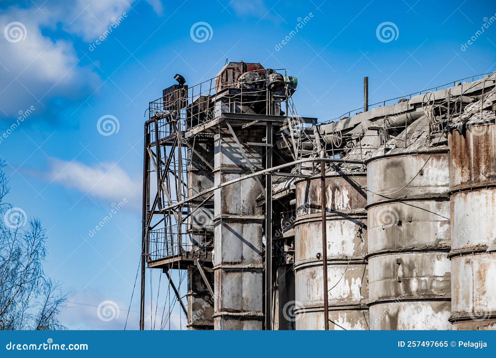 Old Destroyed Construction Site. Rusty Scaffolding and Construction ...