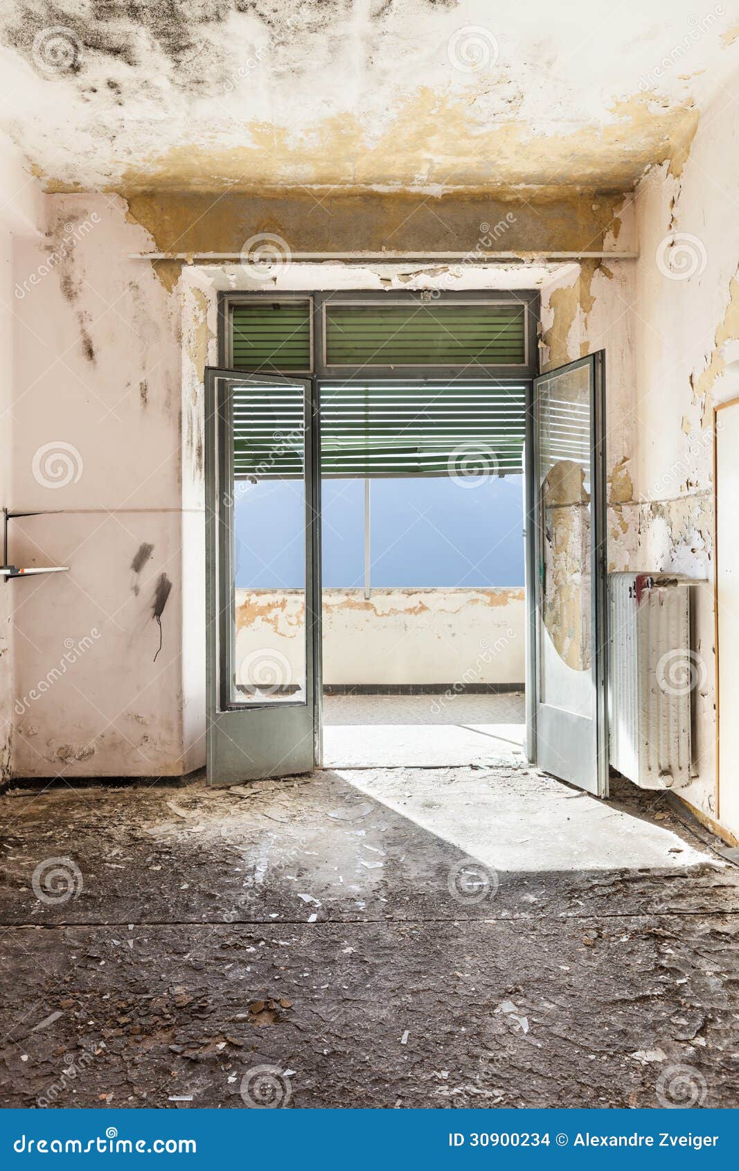 Old destroyed room stock photo. Image of destroyed, cement - 30900234