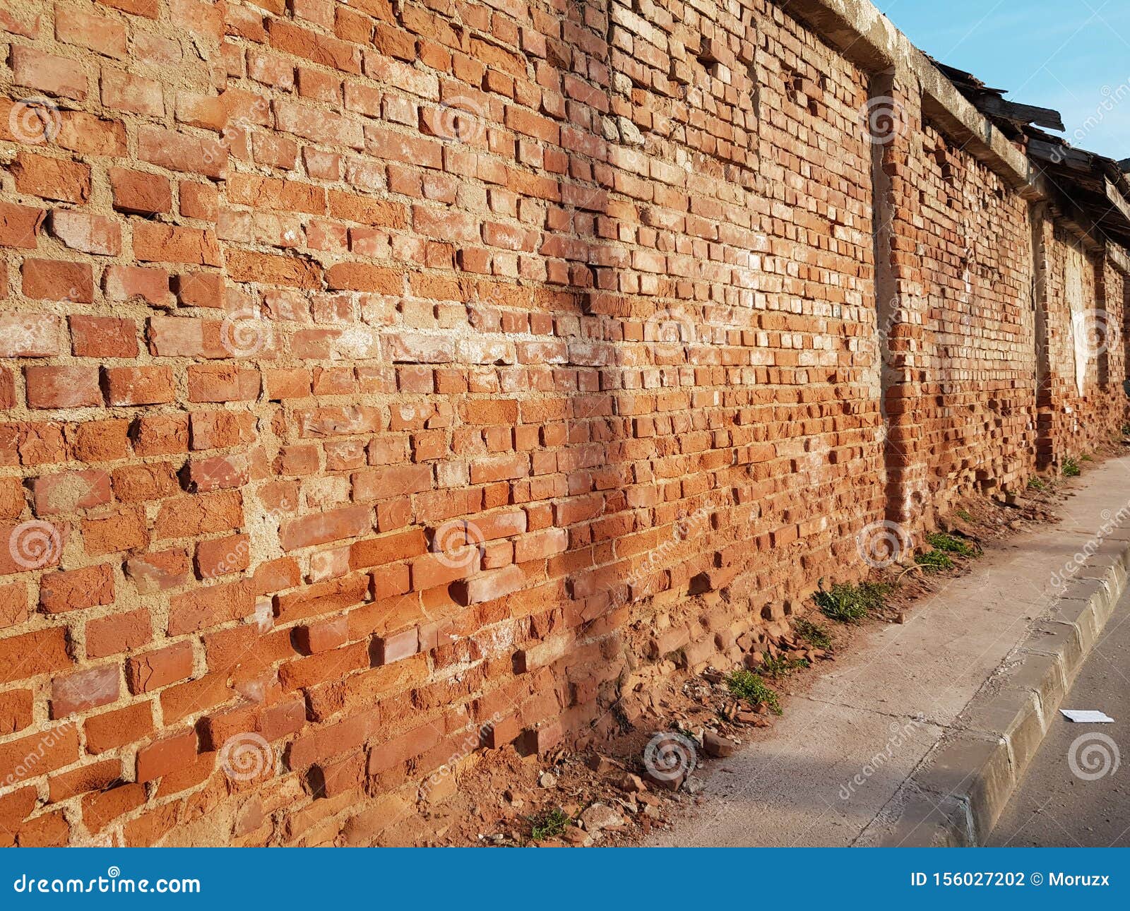 Old Aged Deteriorated Brick Wall Construction Stock Photo - Image of ...