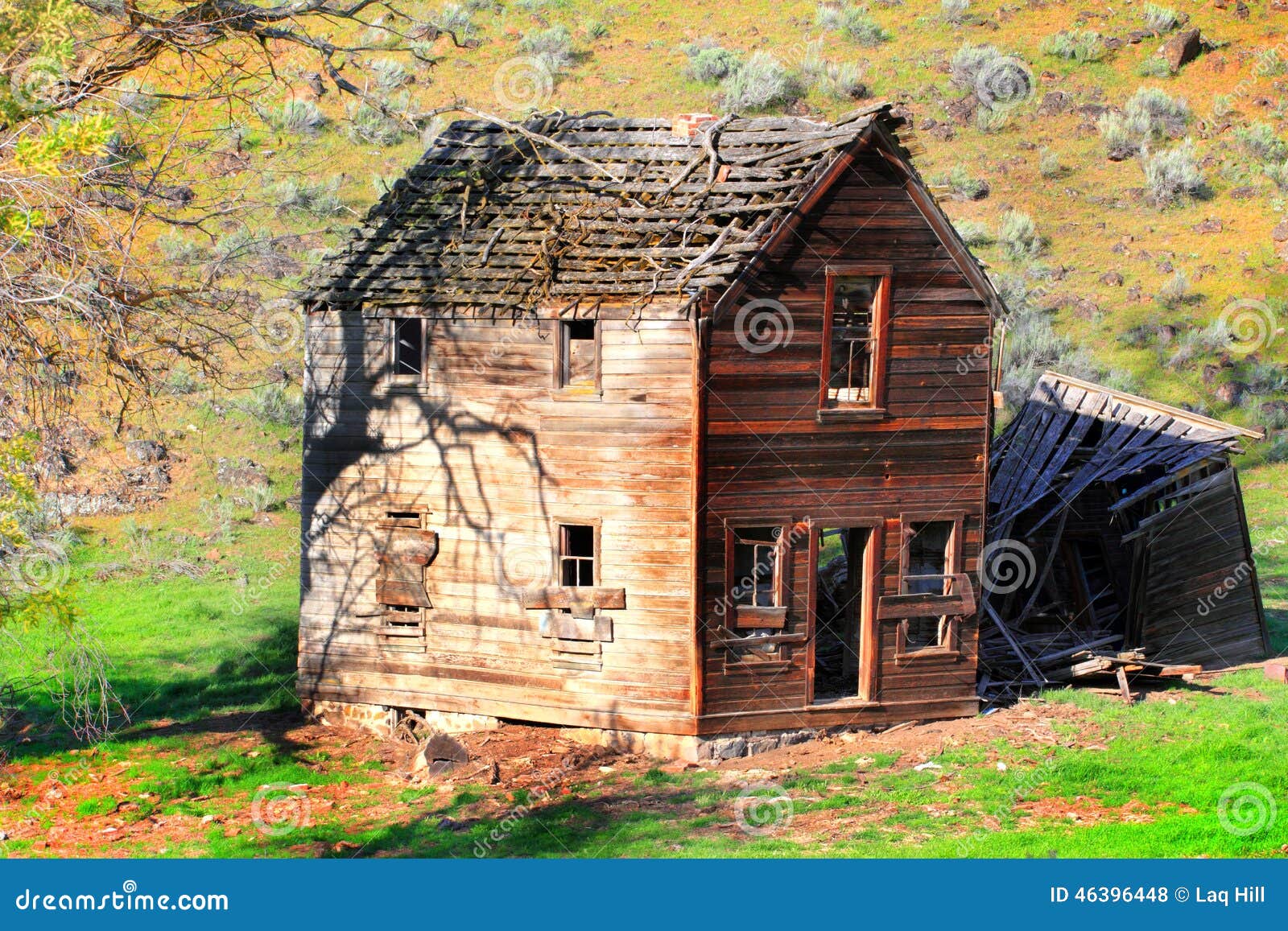 Old Deteriorating Frontier Home Stock Photo - Image of deterioration ...
