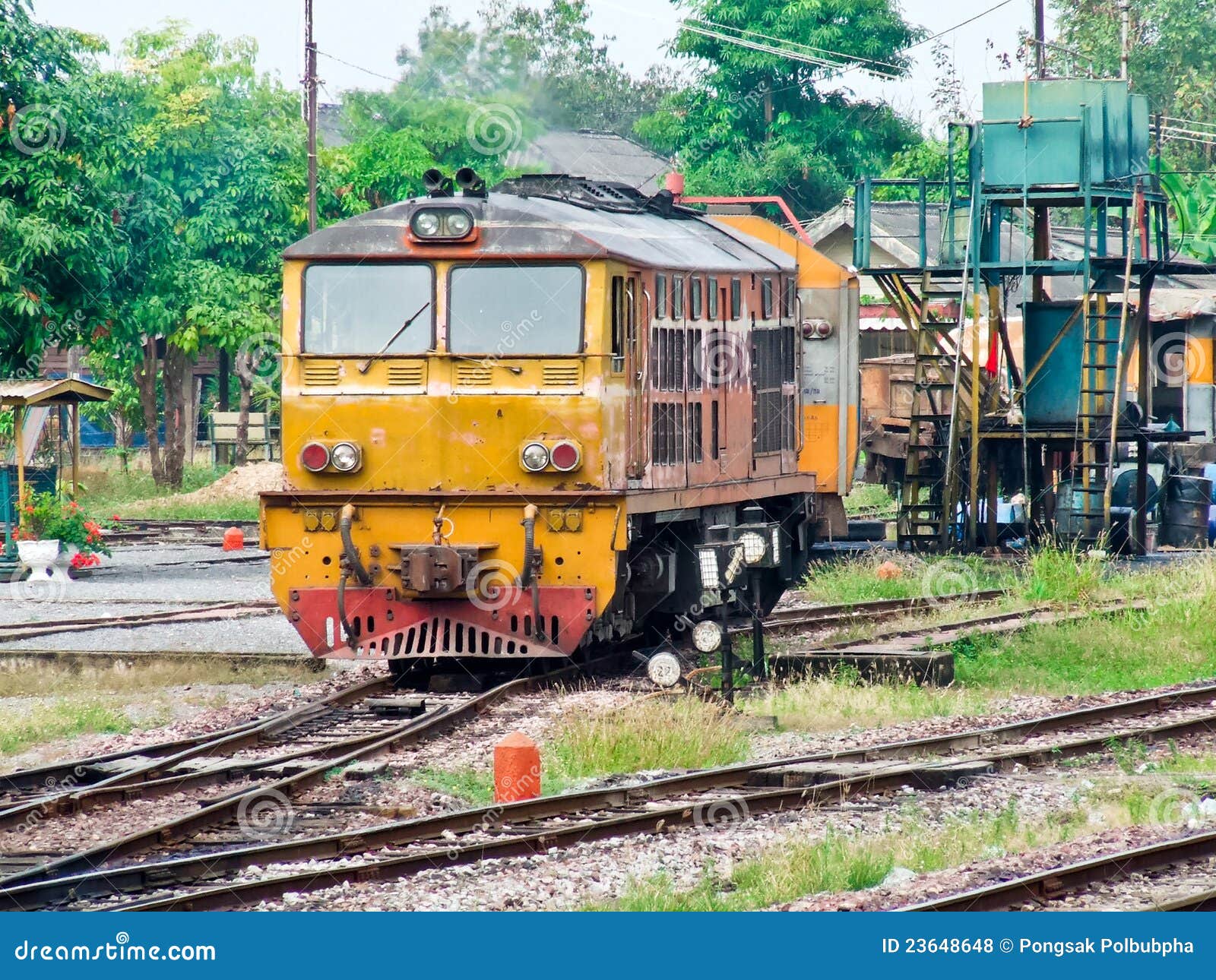Old Diesel Eletric Locomotive Stock Photo - Image of maintenance, iron ...