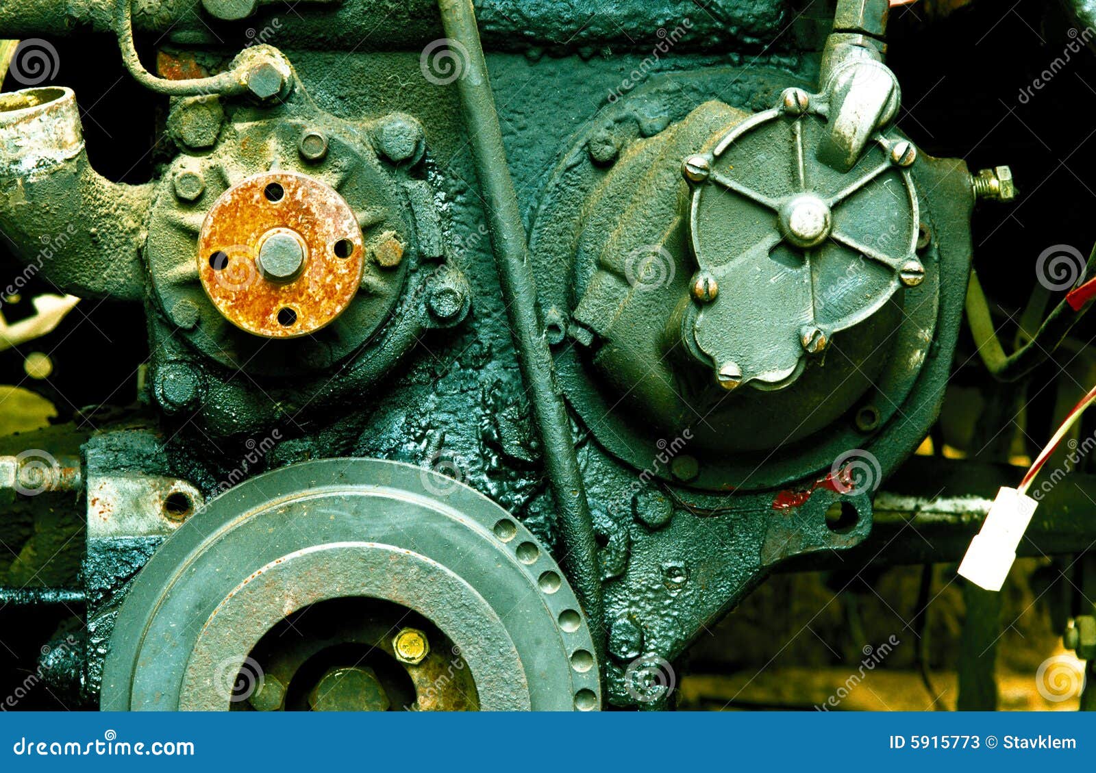 Old diesel engine close-up stock image. Image of circle - 5915773