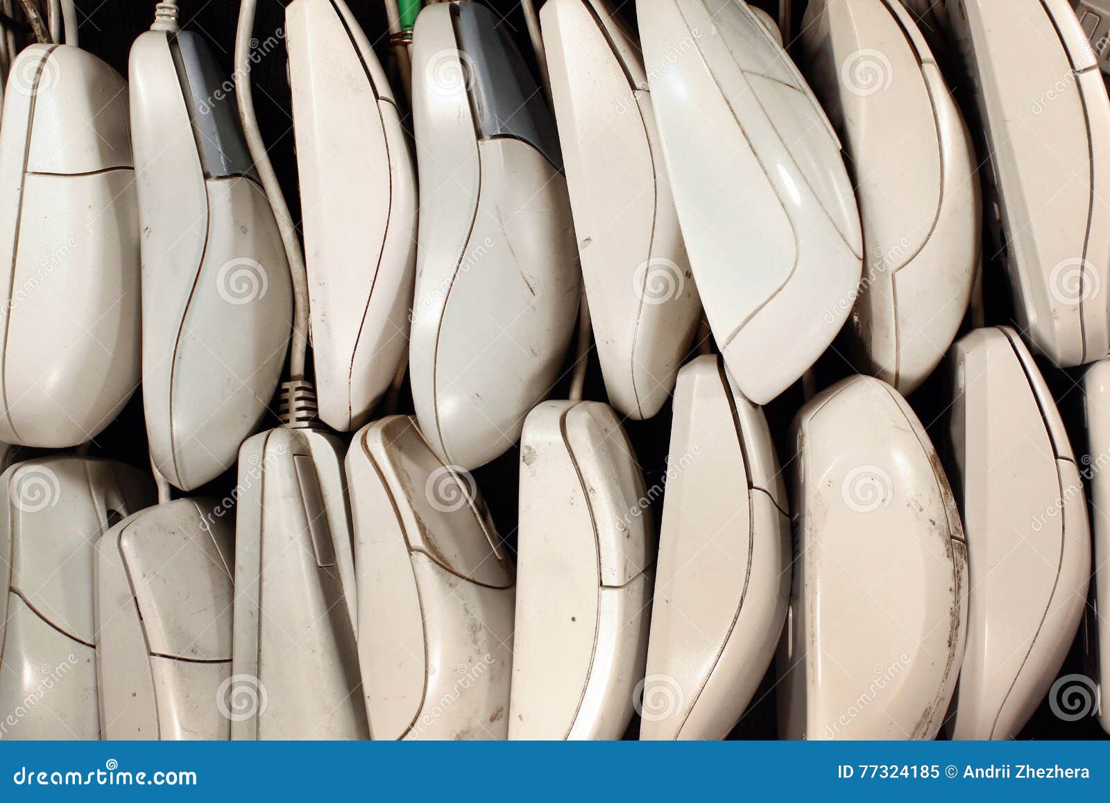 Old Dirty and Broken Computer Mice Stock Image - Image of button, dirty ...