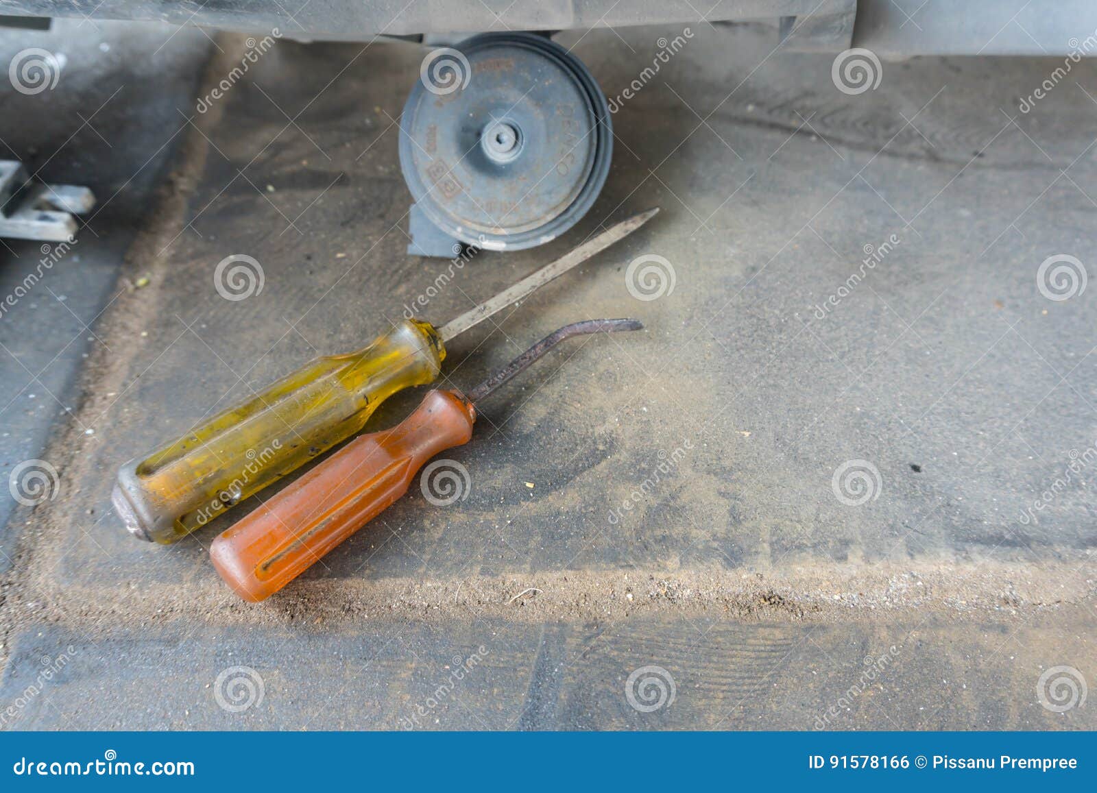 Old dirty screwdriver stock photo. Image of used, dirty - 91578166