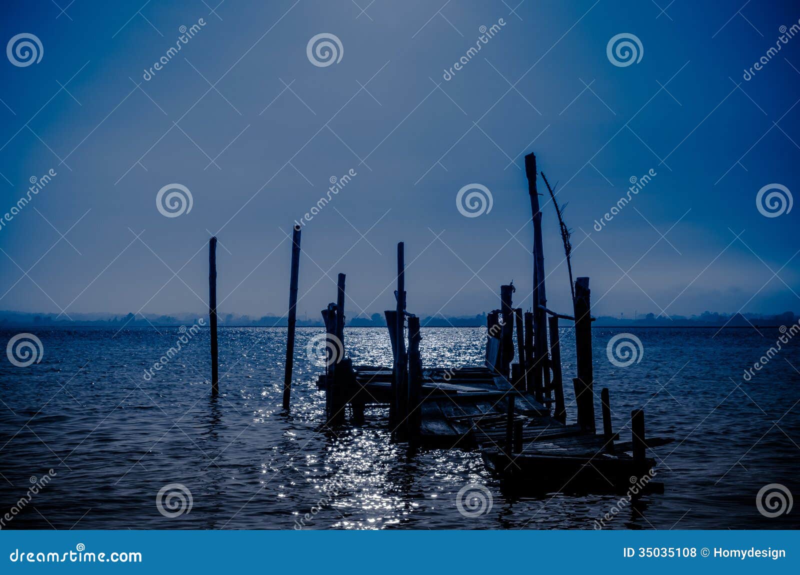 Old Dock Moon Light Reflection Stock Photo - Image of moon, blue: 35035108
