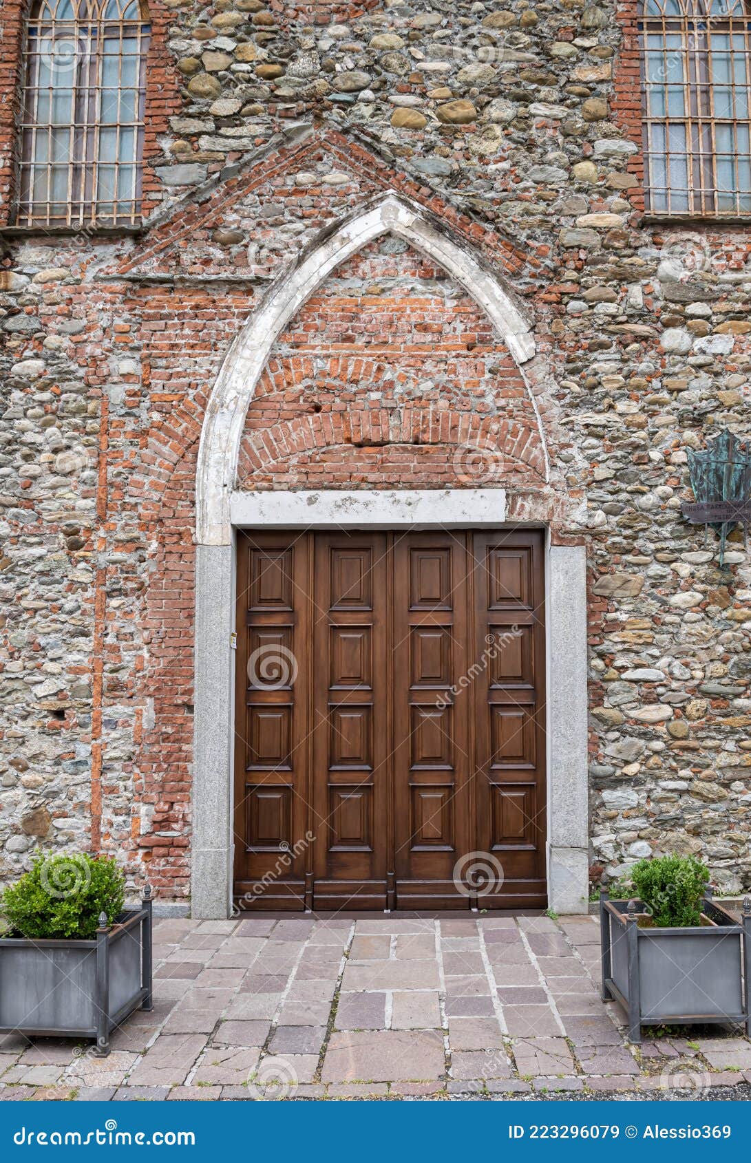 Old door of a convent editorial stock image. Image of gate - 223296079