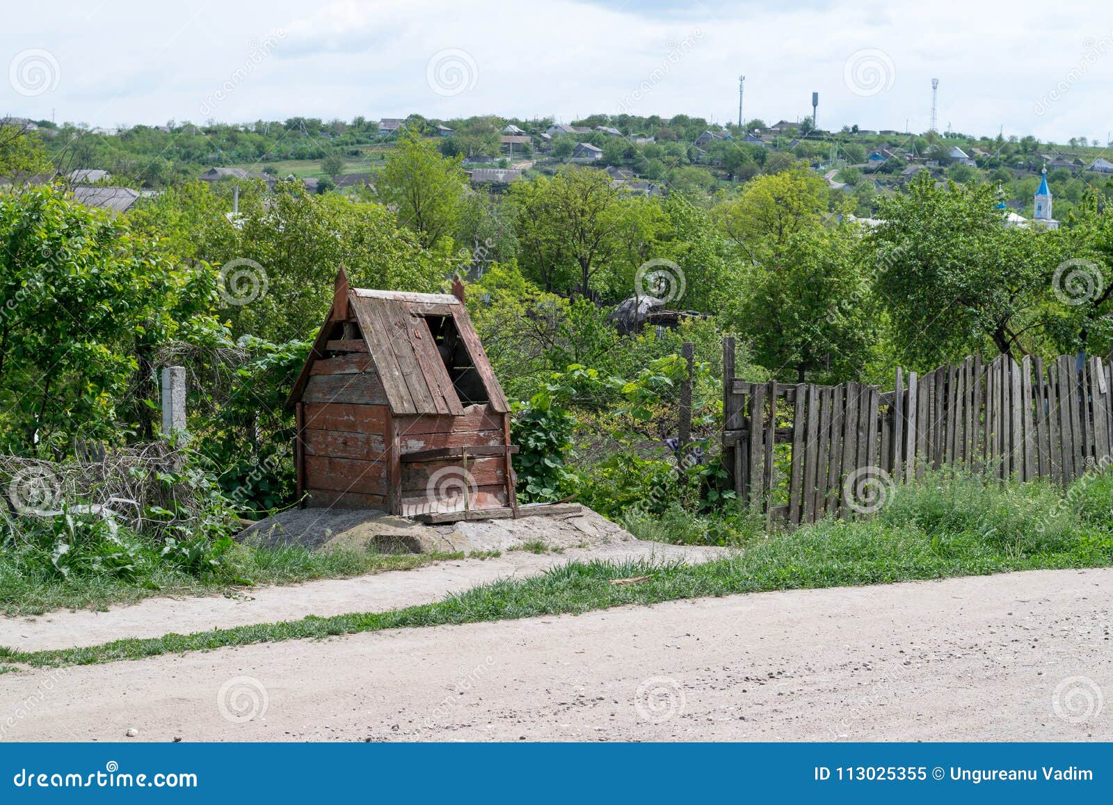An Old Draw Well in a Village Area. Stock Image - Image of beautiful ...