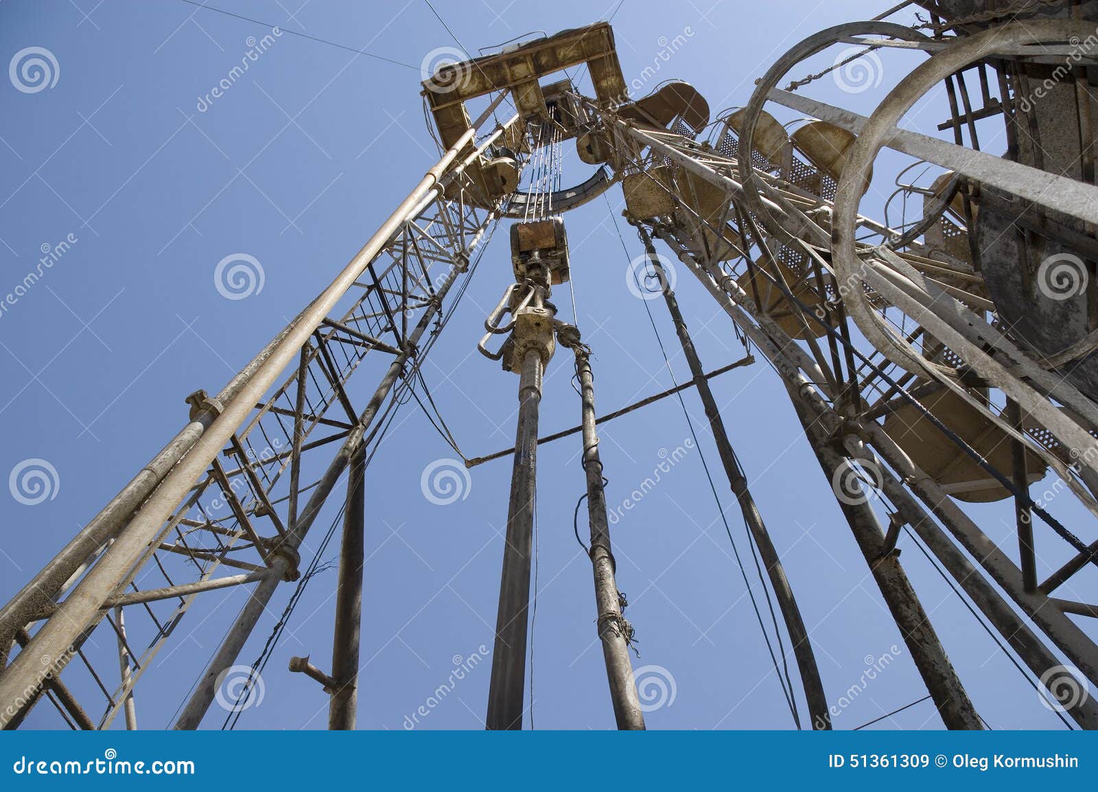 Old Drilling Rig Stock Photos - Download 1,203 Royalty Free Photos