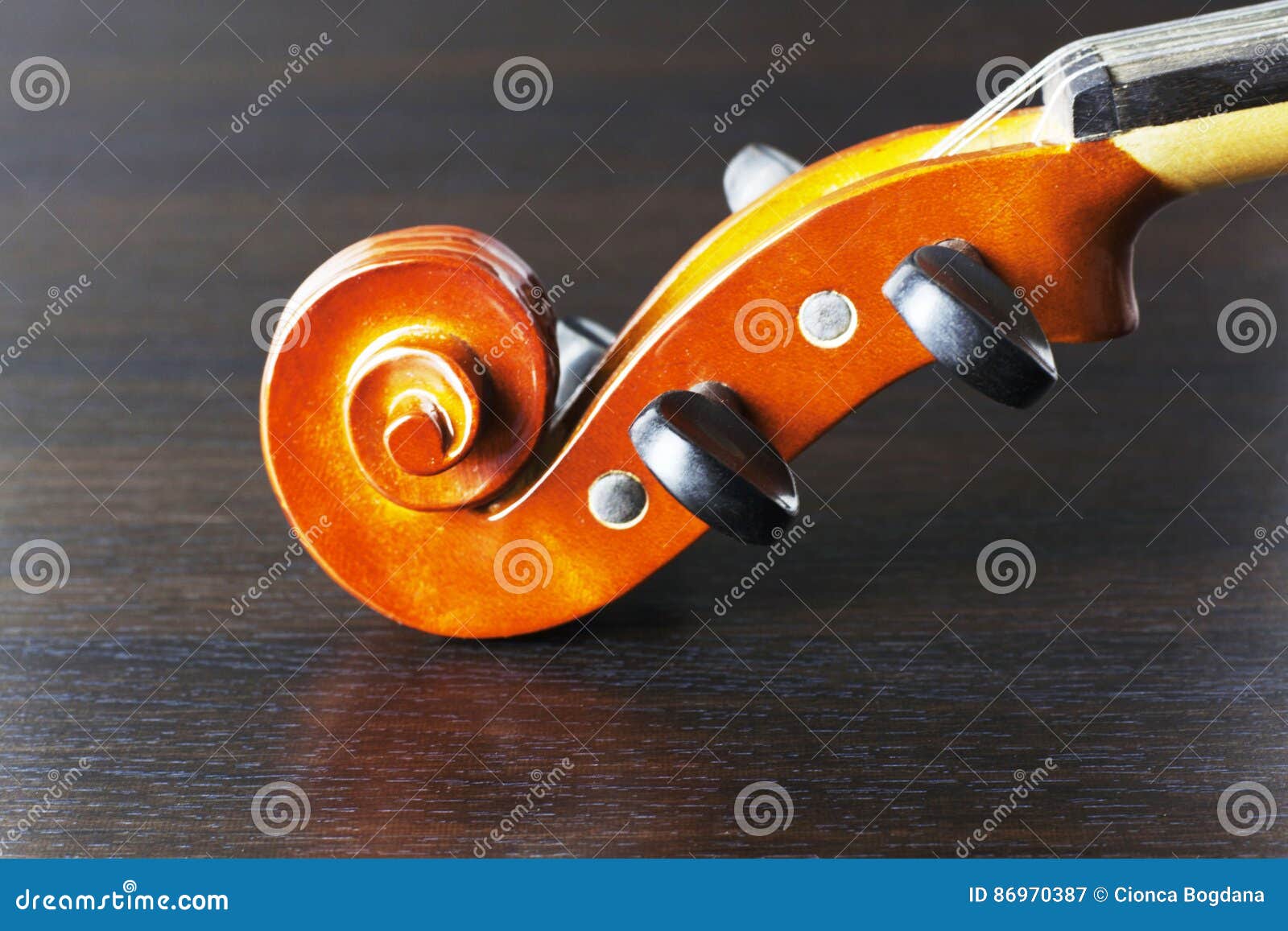 Old and dusty violin stock image. Image of fiddle, object - 86970387