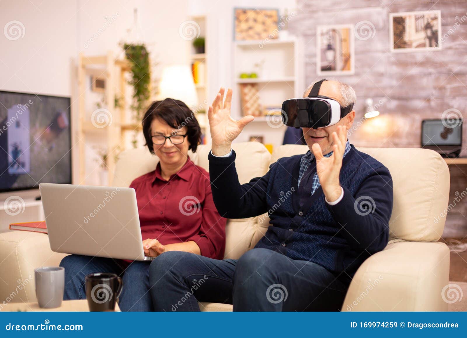 Old Elderly Retired Man Using VR Virtual Reality Headset in Their Cozy ...