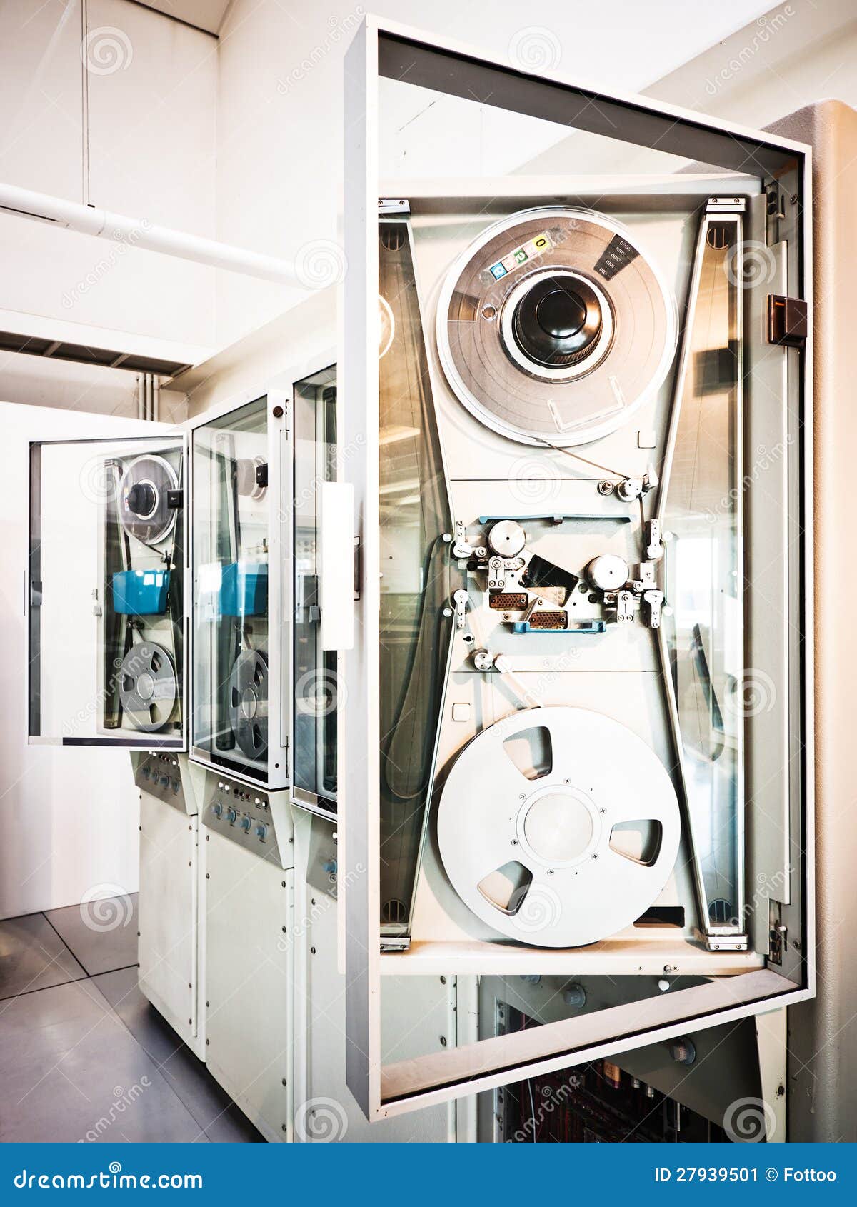 Old Electronic Data Processing Center Stock Image - Image of revival ...