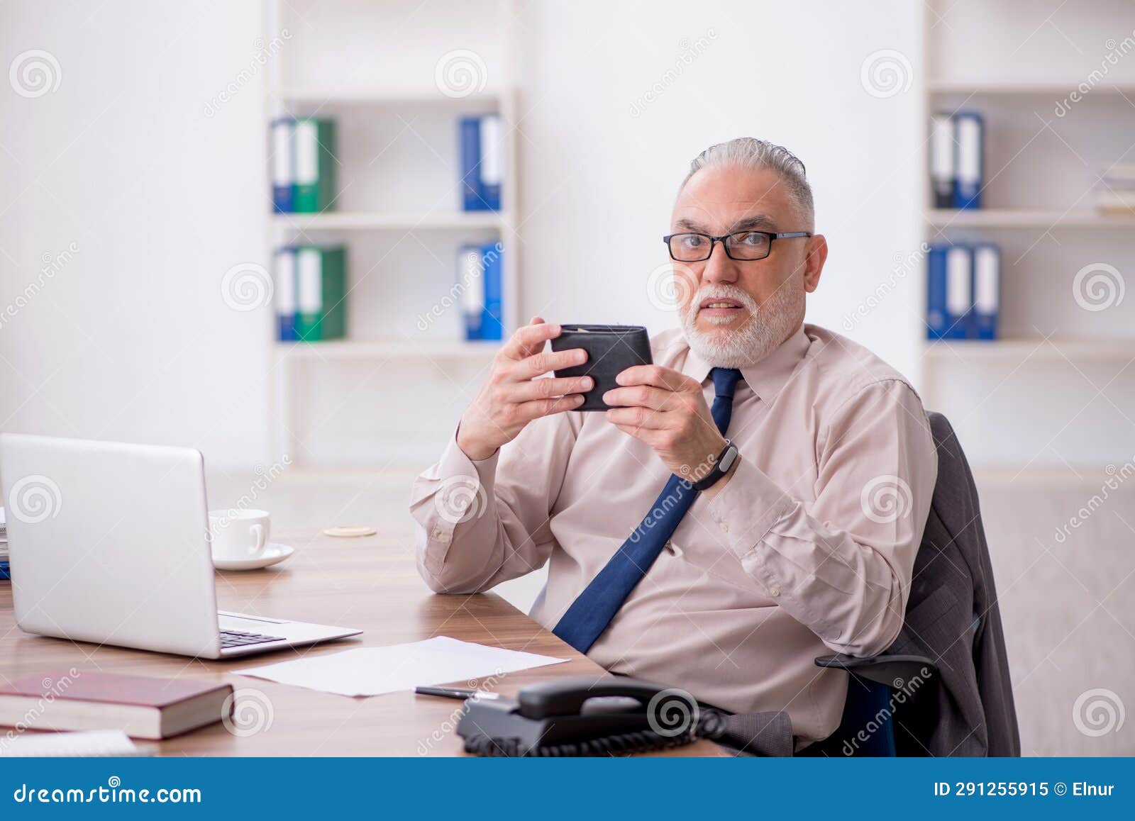Old Male Employee in Planning Retirement Concept Stock Image - Image of ...