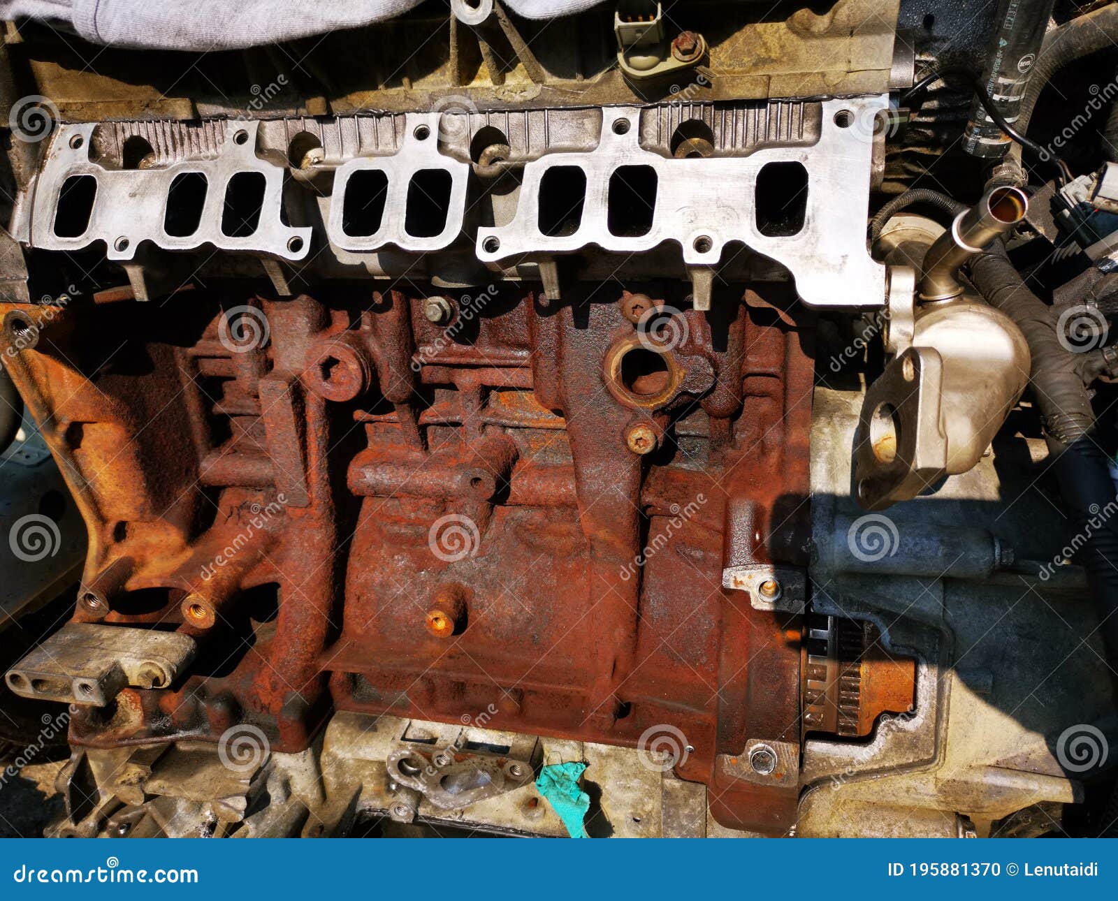 Old Engine Cylinder Head Open Stock Photo - Image of equipment ...