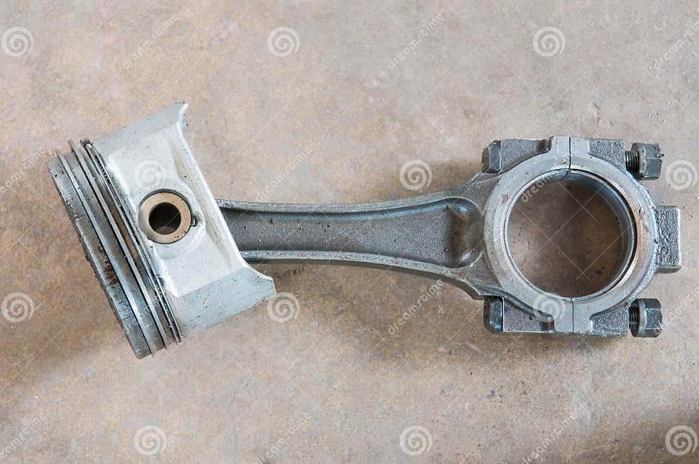 Old engine piston stock photo. Image of machine, diesel - 44824838