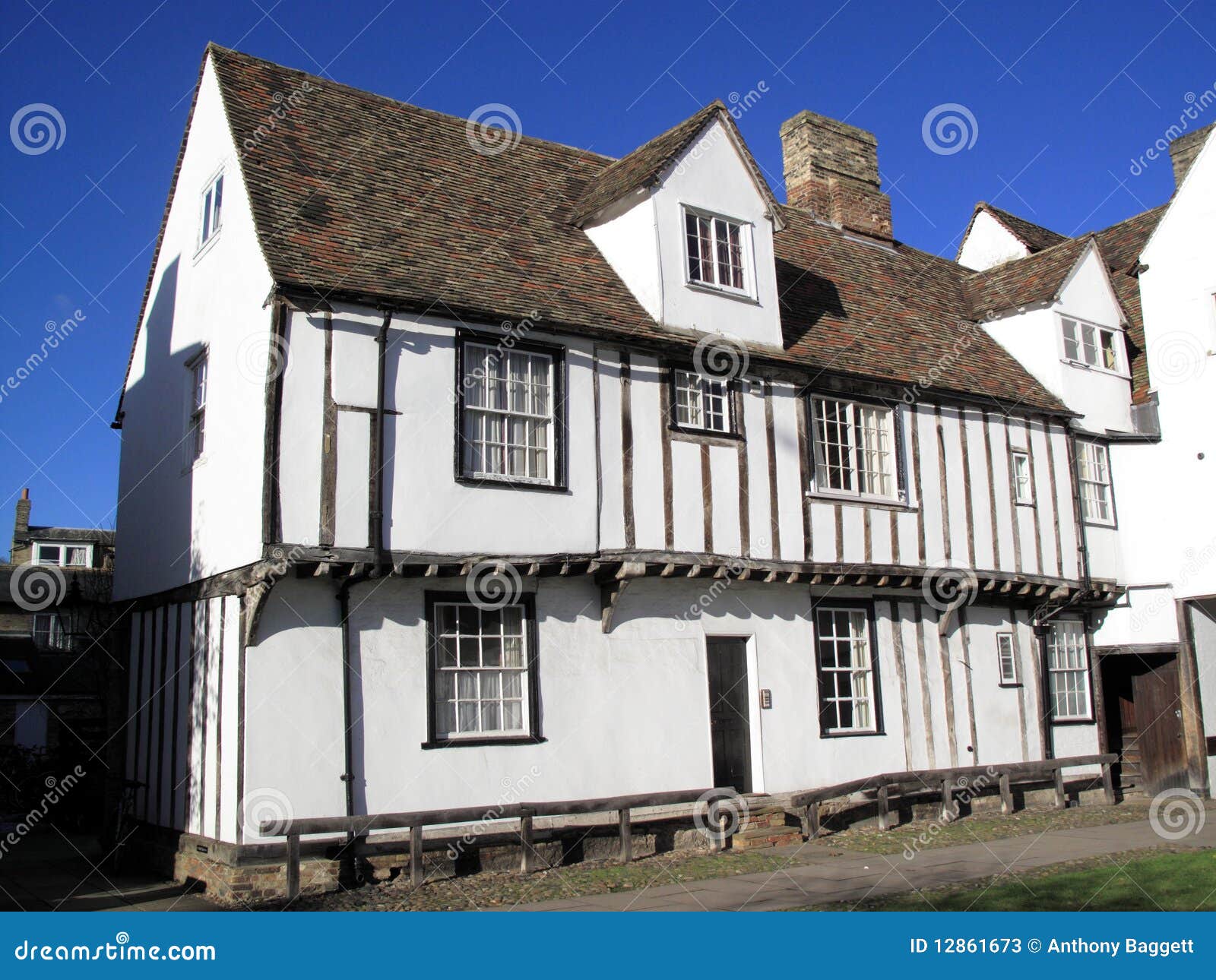 Old English Medieval House Stock Photos - Image: 12861673