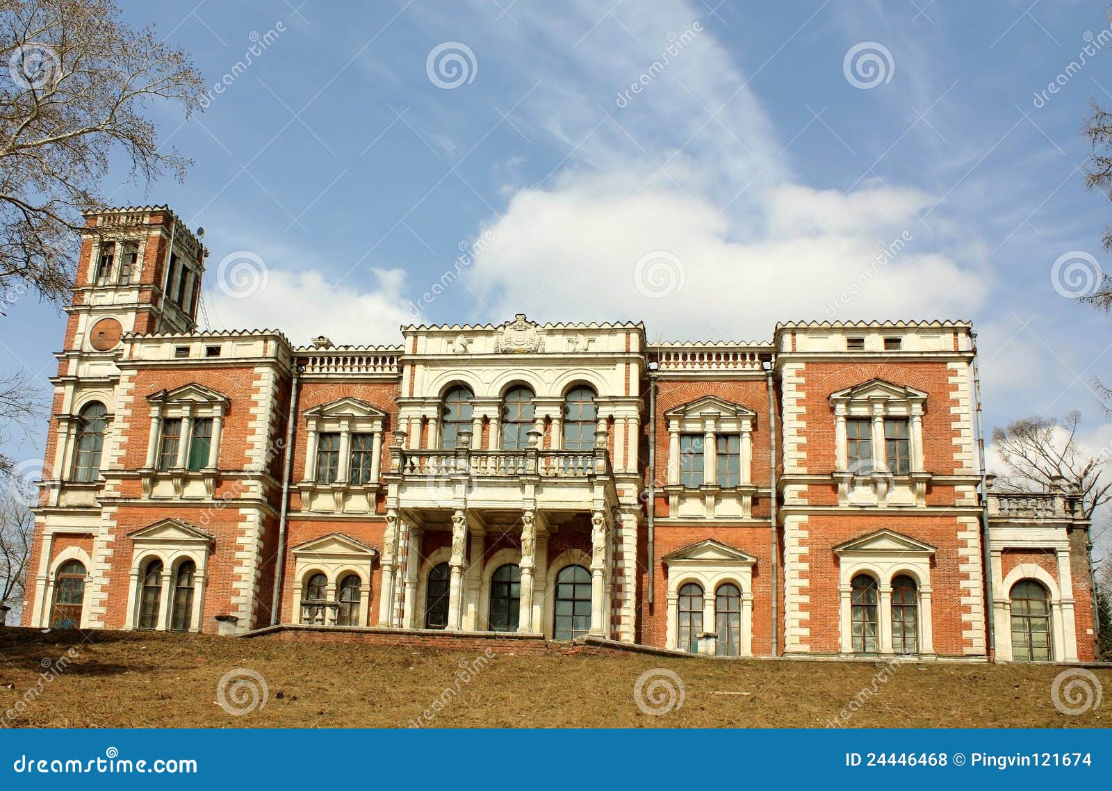Old Estate Built in the Classical Style Stock Photo - Image of frame ...