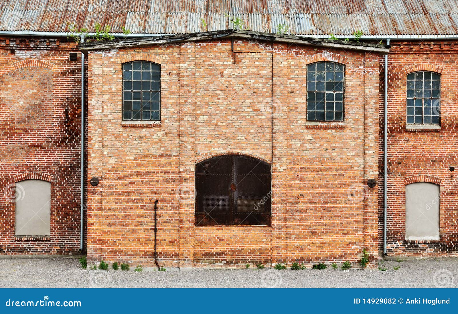 Old factory stock photo. Image of wall, windows, lock - 14929082