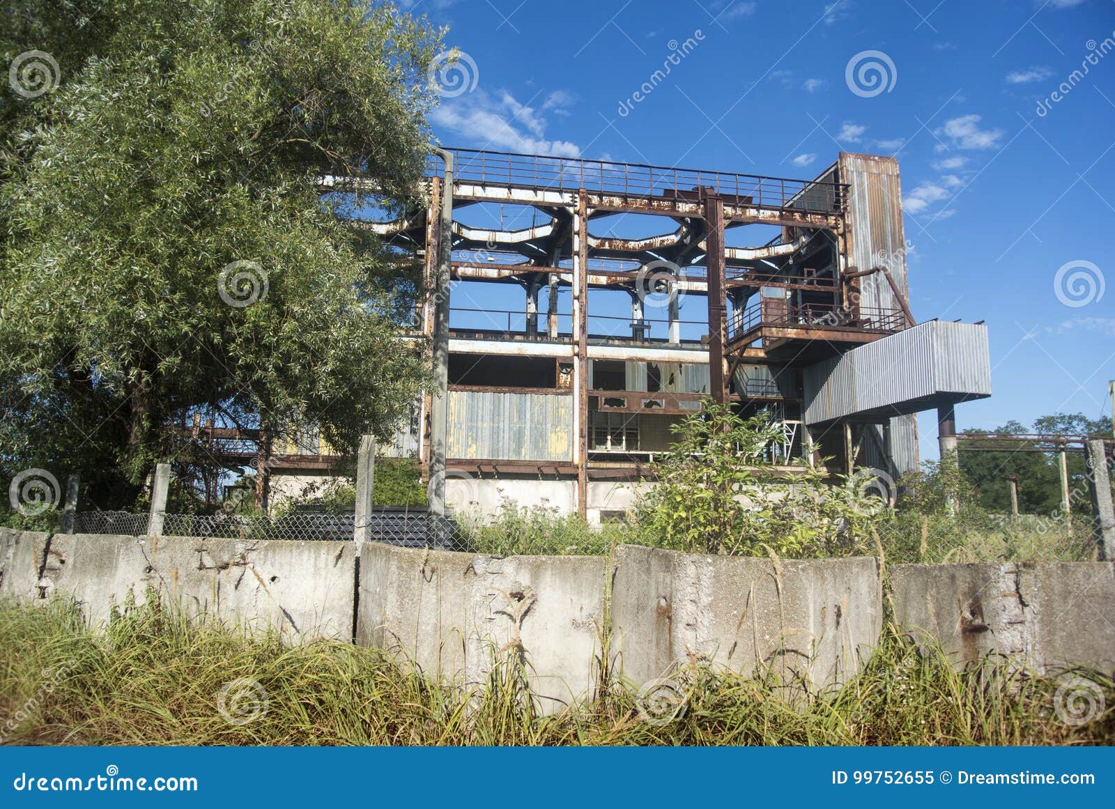 Old factory building stock image. Image of house, construction - 99752655