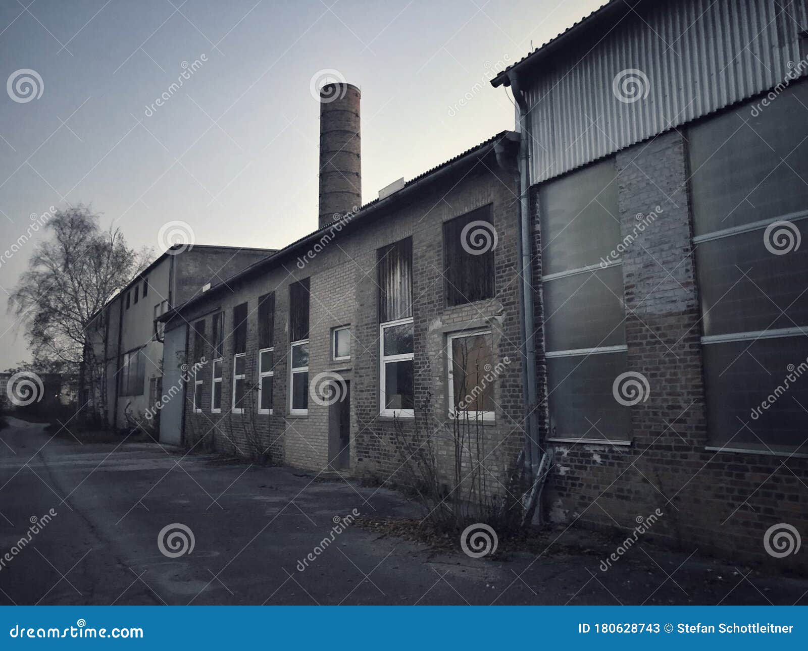 An Old Factory from Outside Stock Image - Image of city, home: 180628743