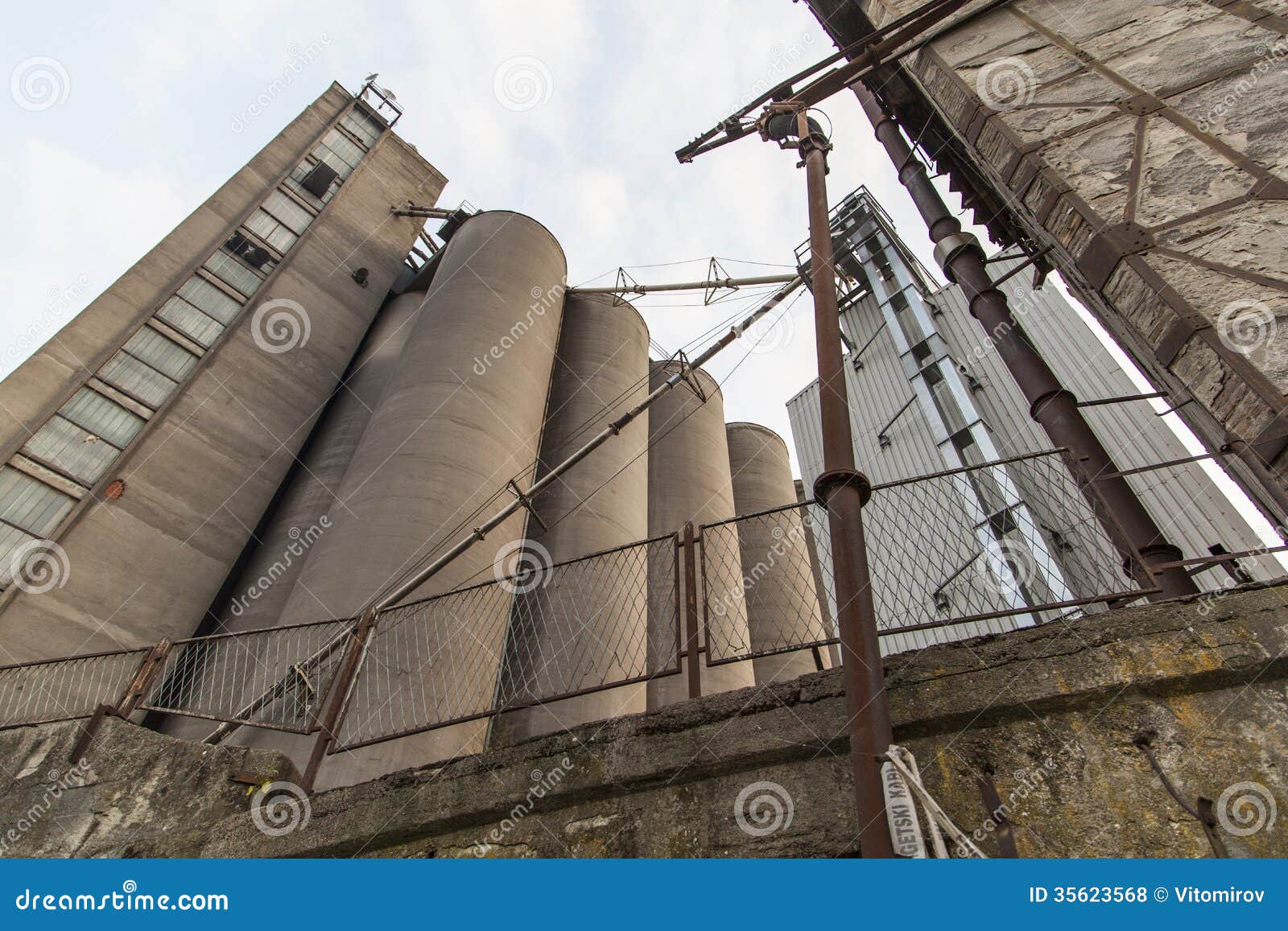 Old factory stock photo. Image of construction, destruction - 35623568