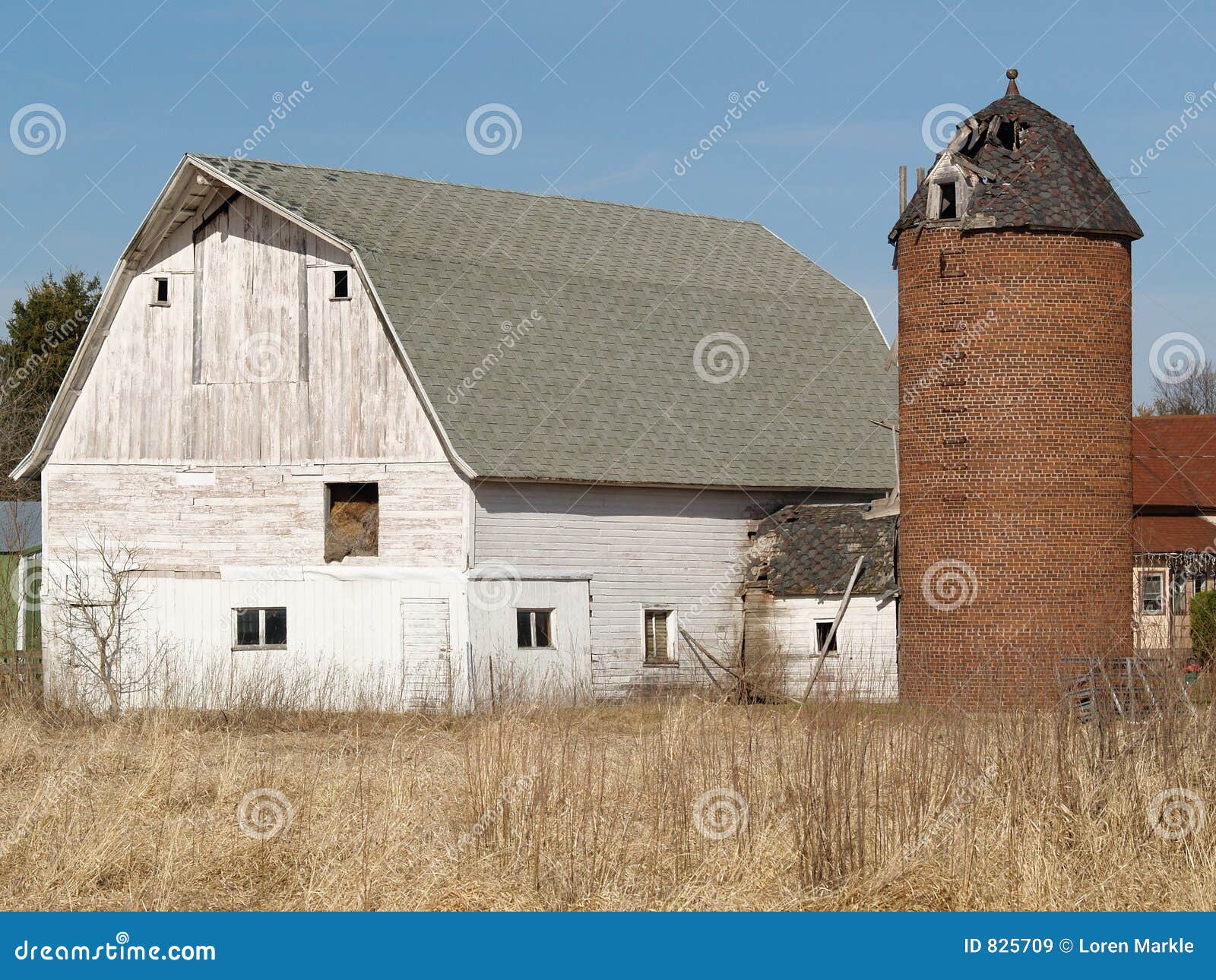 Old Farm stock image. Image of house, growing, barn, crops - 825709