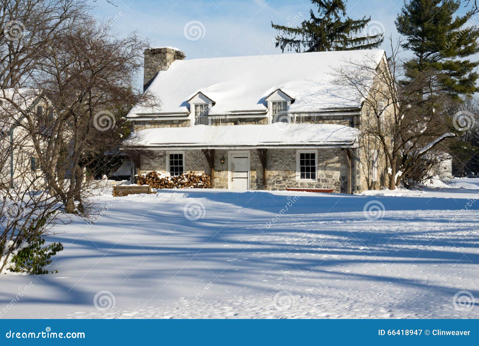 Old Farm Buildings in Winter Stock Image - Image of historical, trees ...