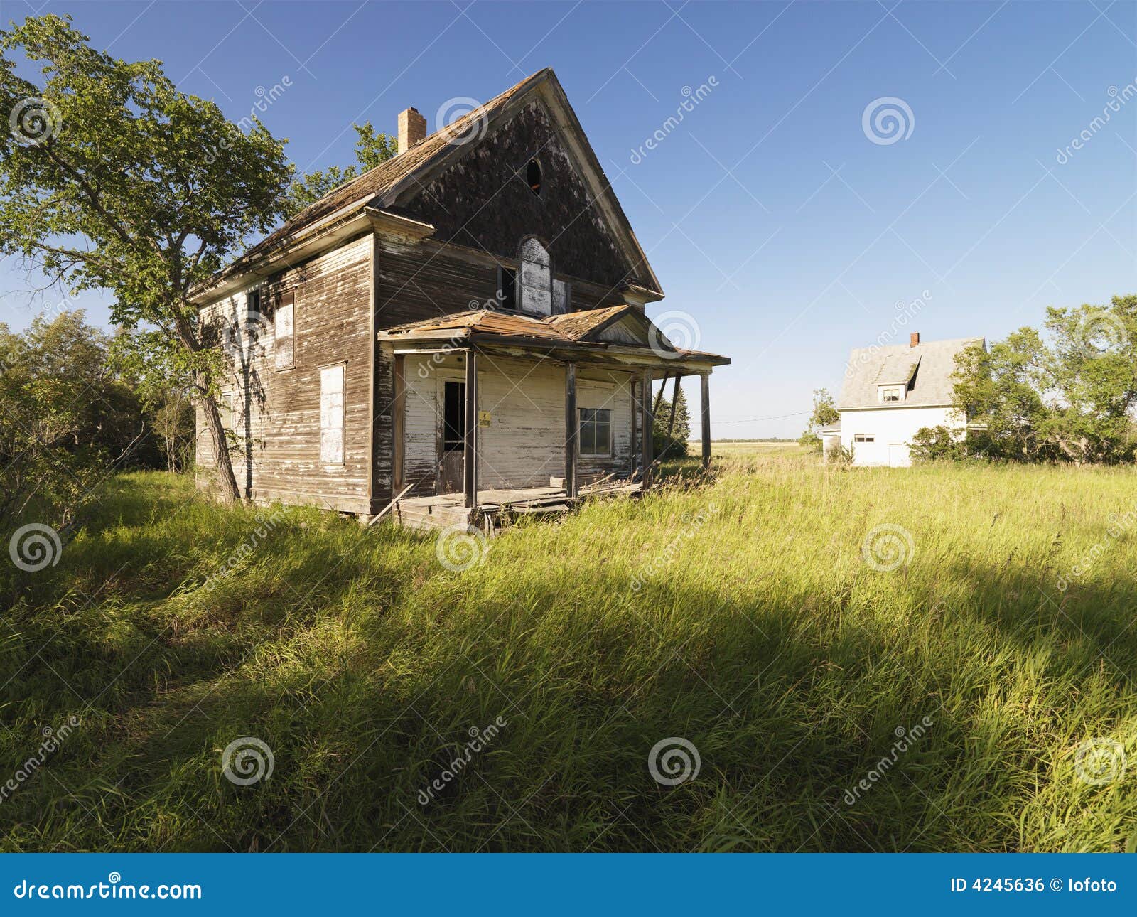 Old Farm house. stock photo. Image of grass, country, dakota - 4245636