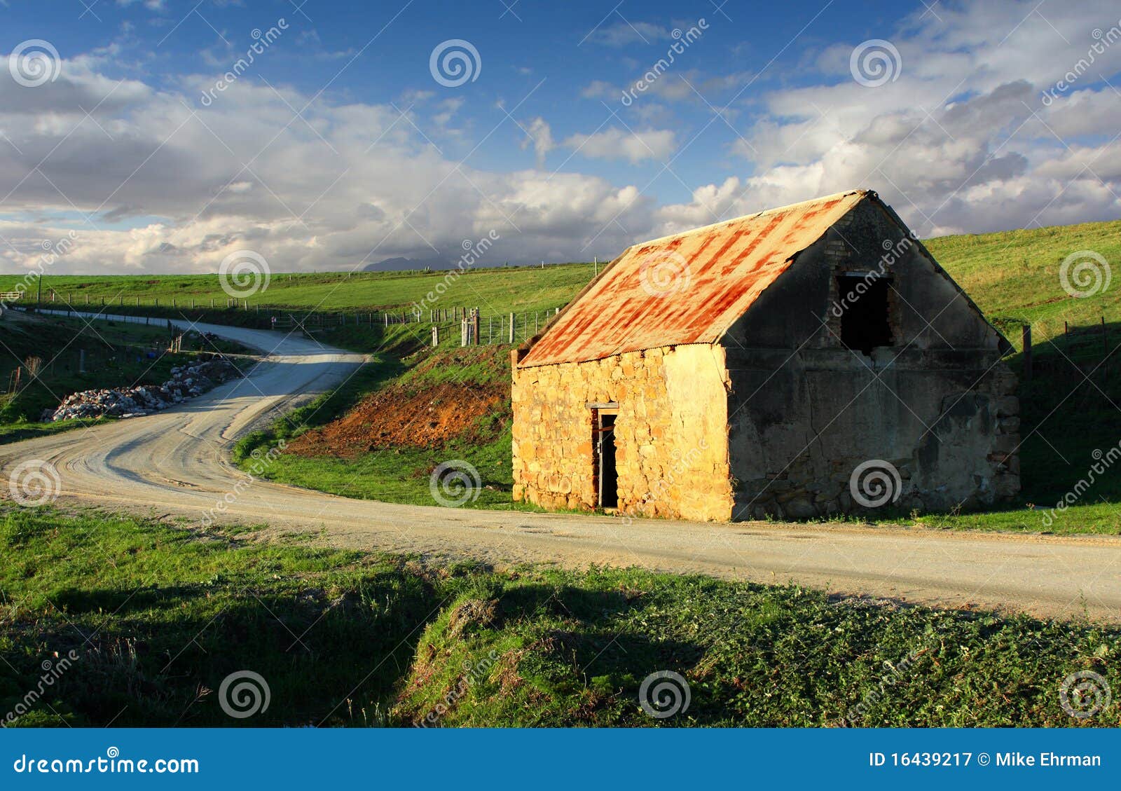 Old farm shack stock image. Image of worn, vintage, broken - 16439217