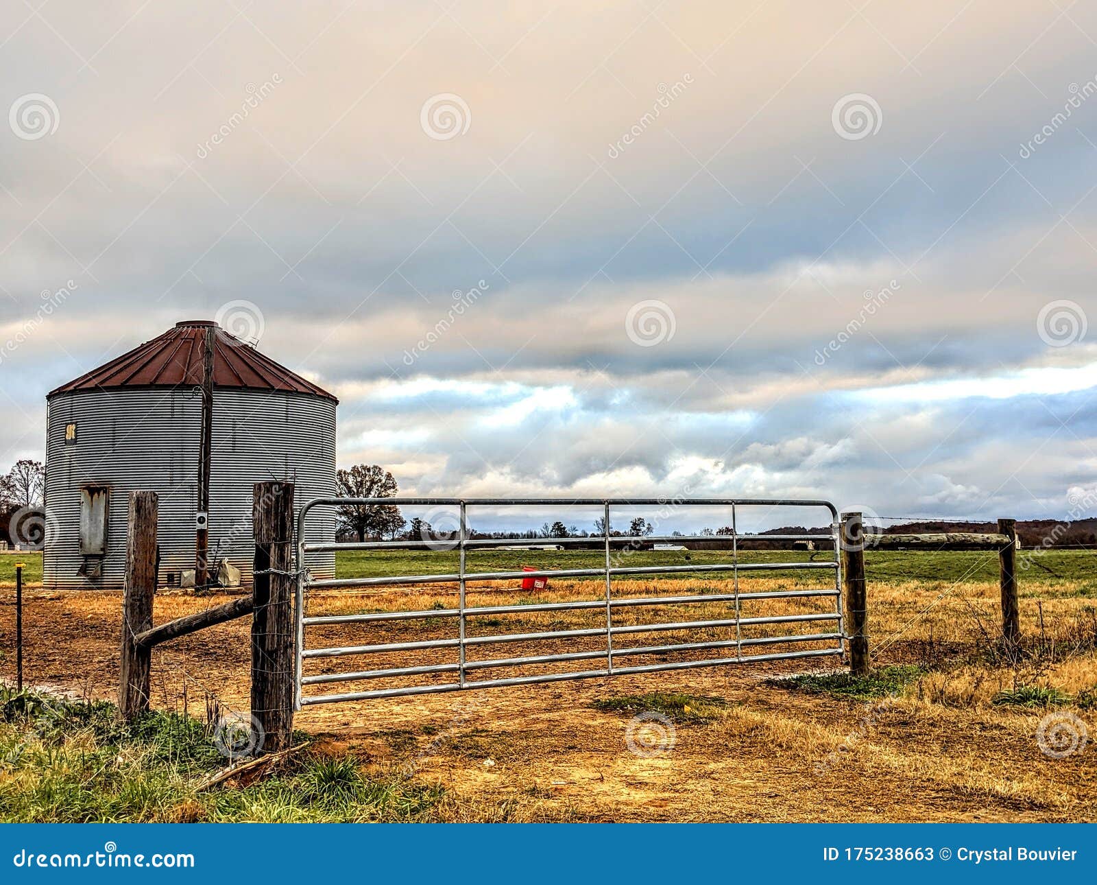 Old Farm Silo stock image. Image of wheat, grass, work - 175238663