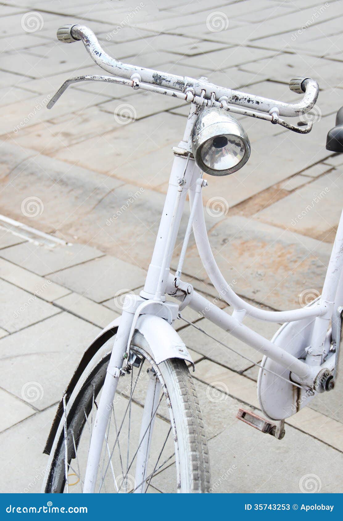 Old-fashioned Bicycle. Vintage Retro Style Stock Image - Image of ...