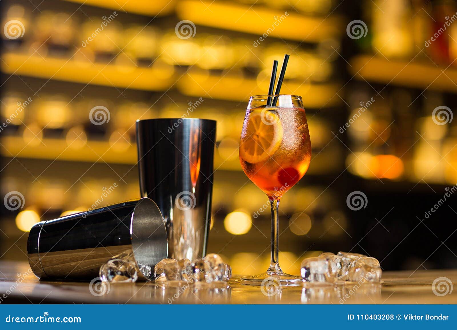 Old Fashioned Cocktail Standing on the Bar Stock Photo - Image of ...