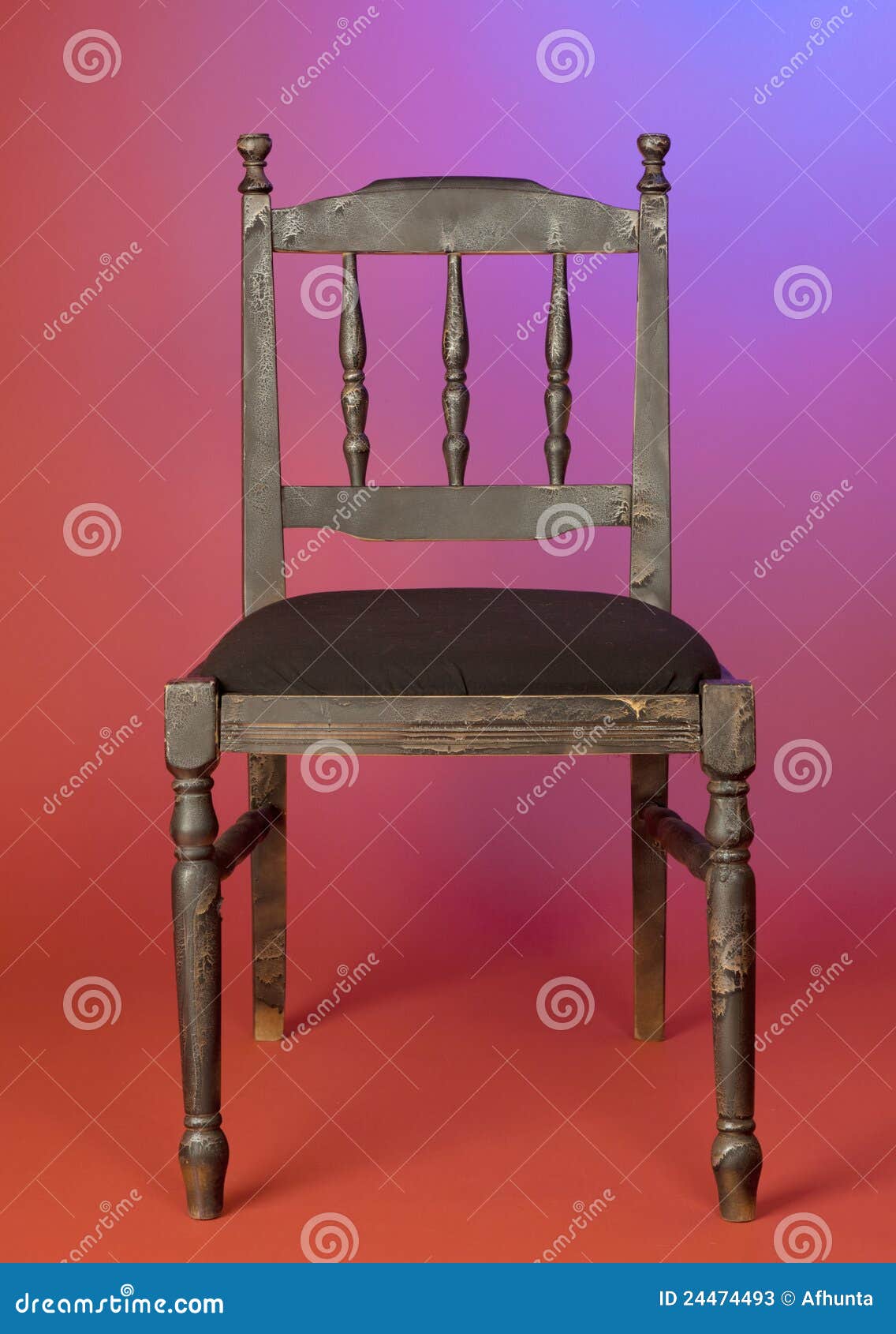Old-fashioned Dark Wood Chair Stock Image - Image of classic, gold ...