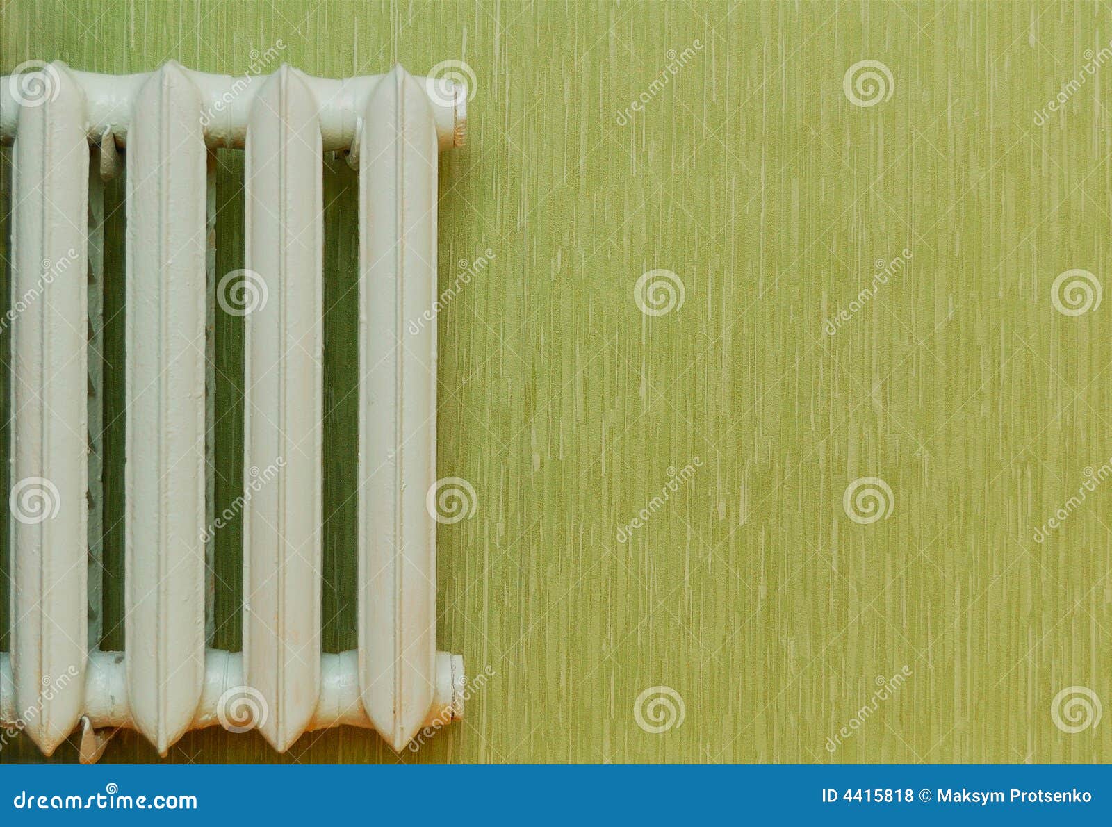 Old-fashioned Heat Radiator Stock Photo - Image of plumber, interior ...